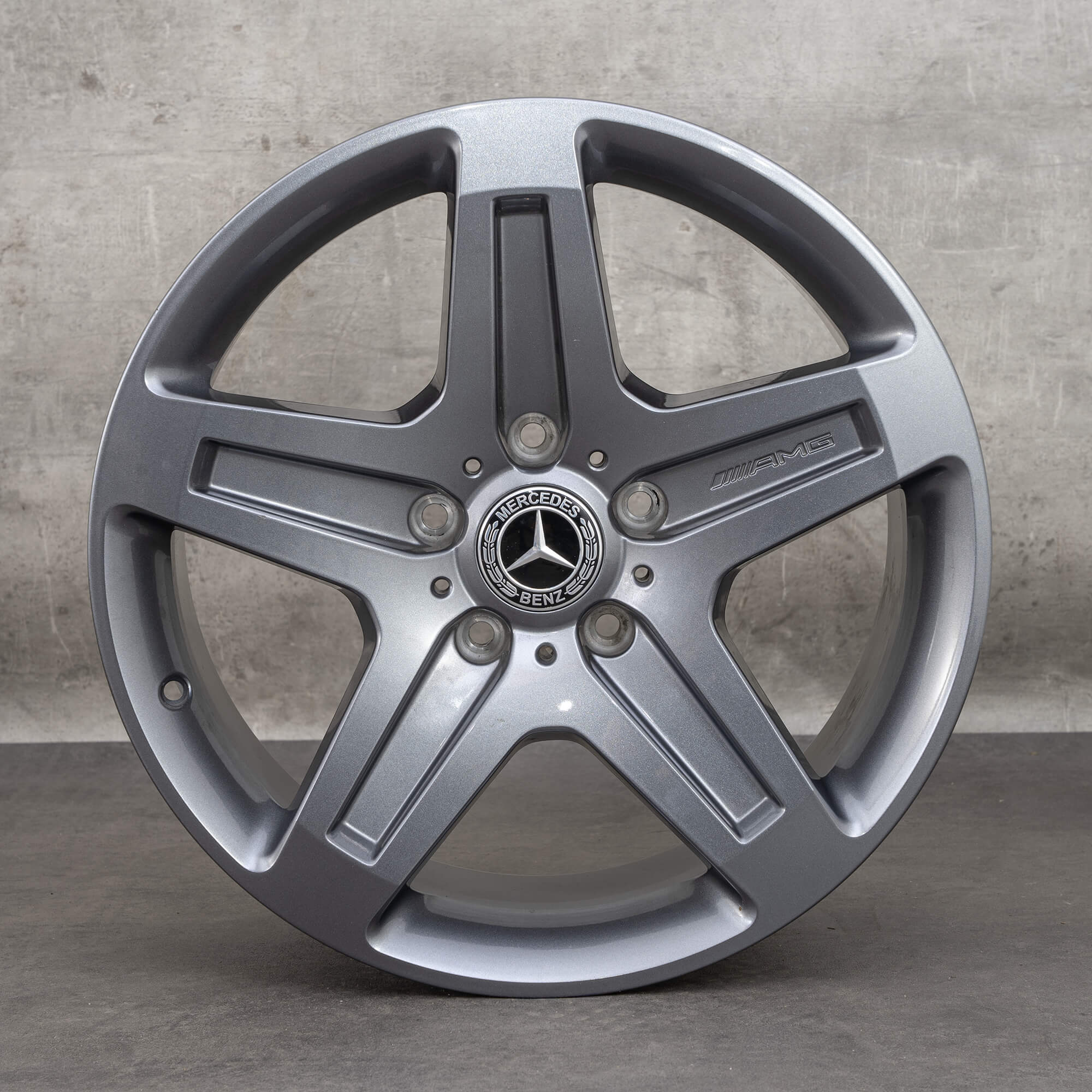 AMG 19 inch rim Mercedes G-Class W463 G63 G65 G-Class A4634012102 alloy rim