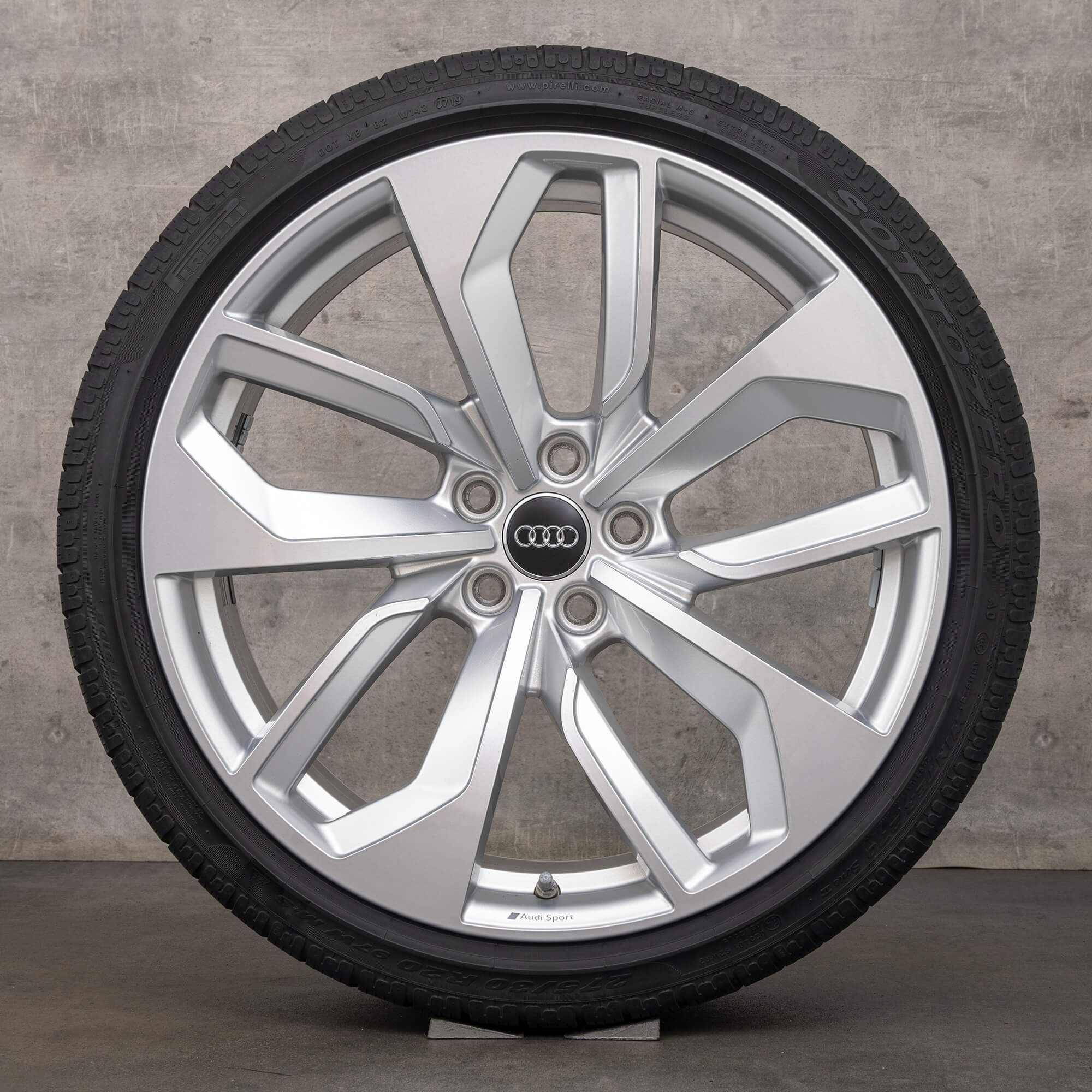 Audi RS4 RS5 B9 8W winter tires 20 inch rims wheels edge design