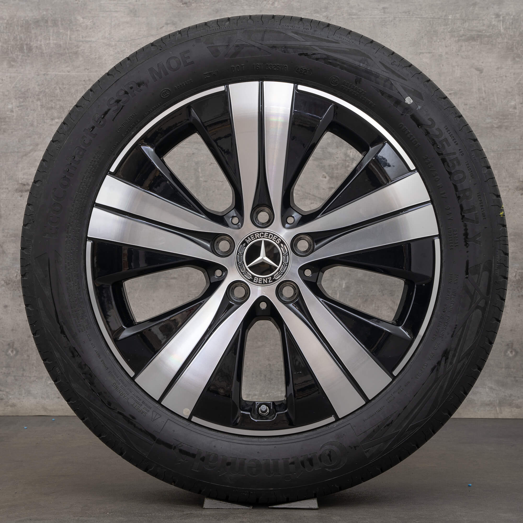 Mercedes Benz C-Class W206 S206 C300 summer wheels 17 inch rims A2064017100