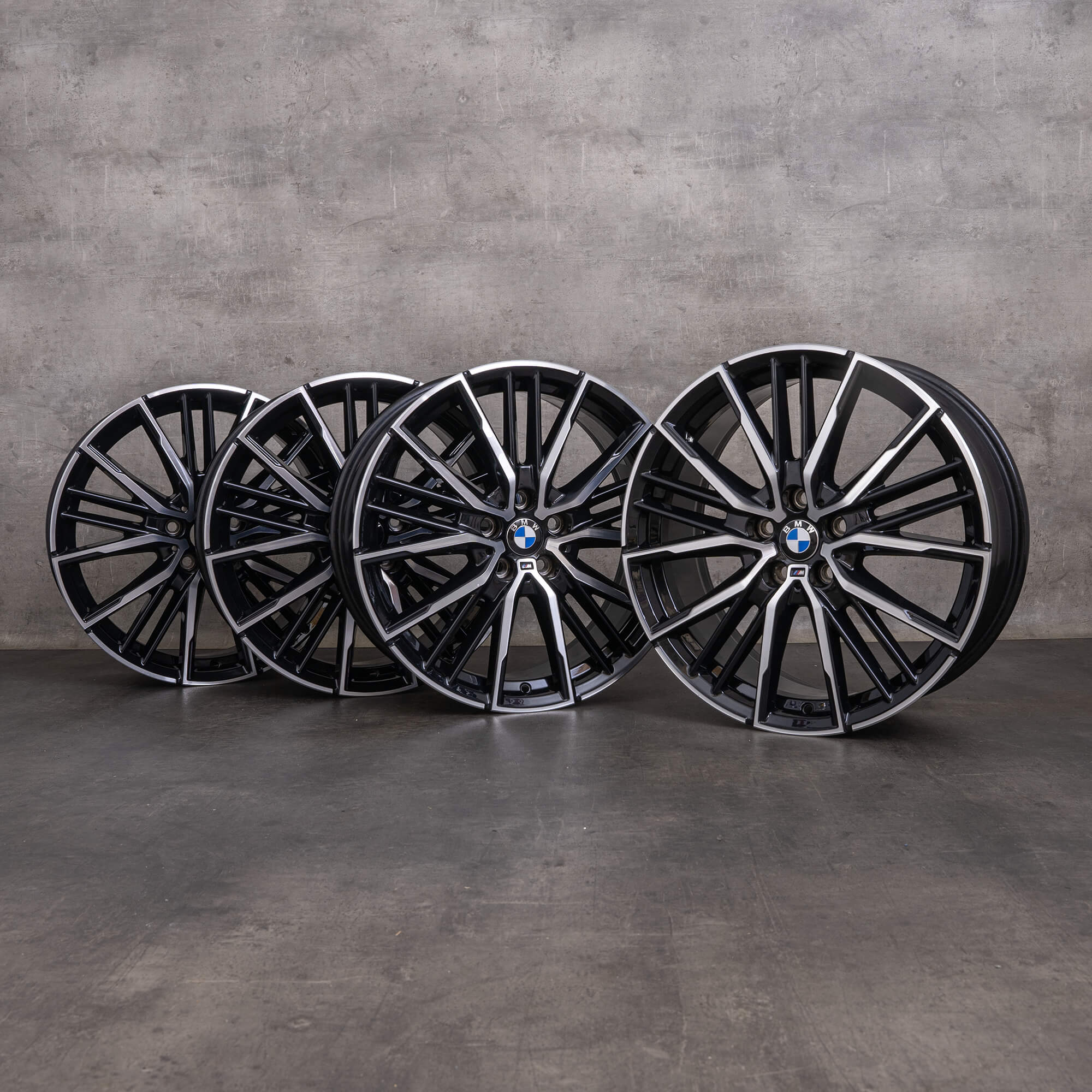 Originali BMW Serie 1 2 cerchi auto 19 pollici F40 F44 Gran Coupe ...