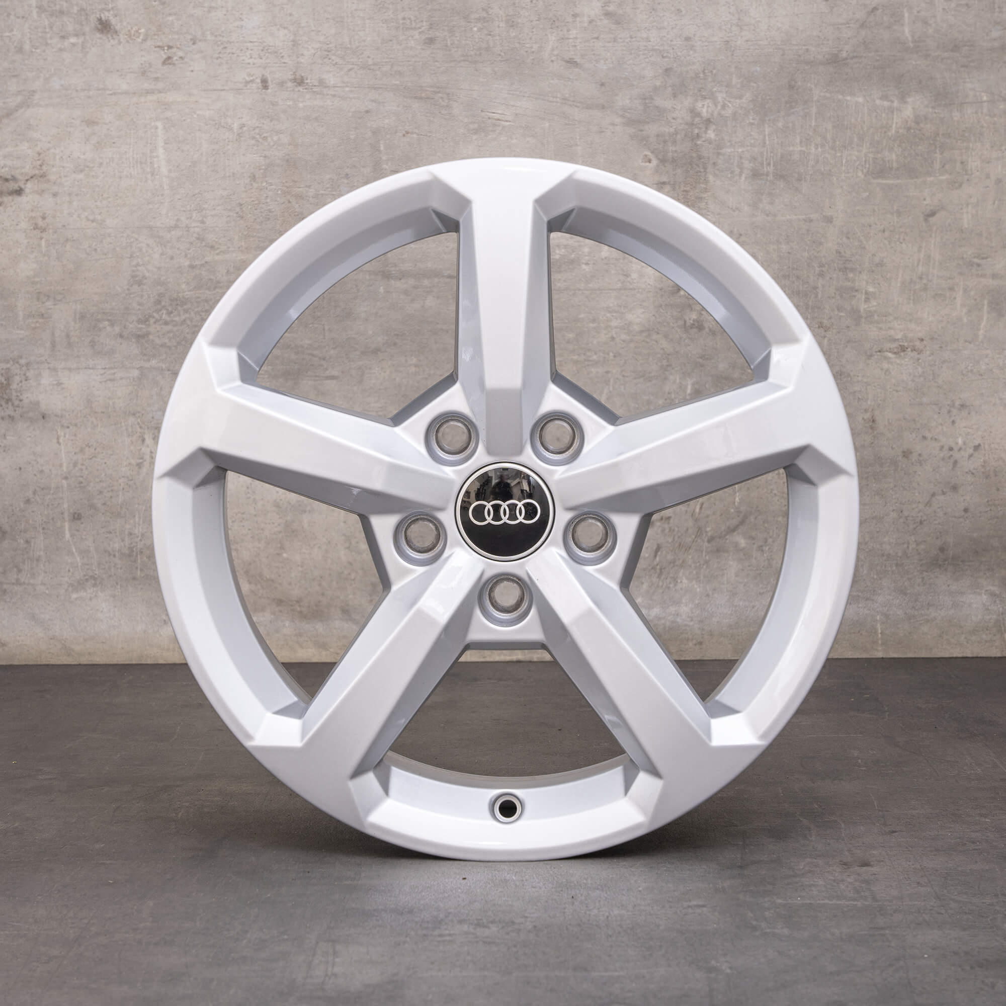 OEM Audi Q2 rims 16 inch GA 81A601025 alloy silver