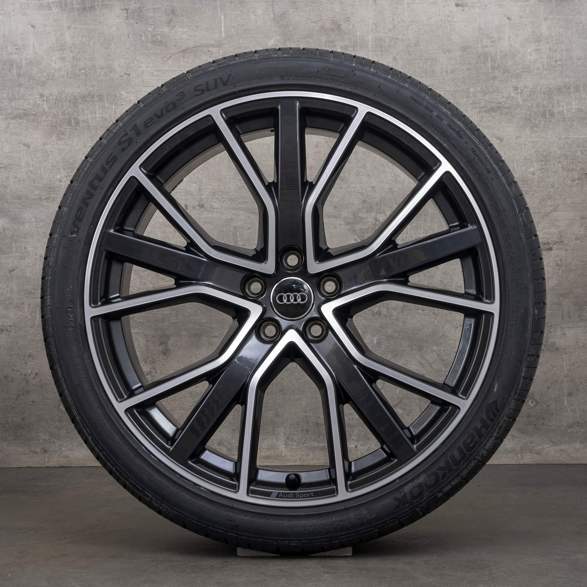 Audi A7 S7 4K C8 summer OEM wheels tires 21 inch rims 4K8601025Q