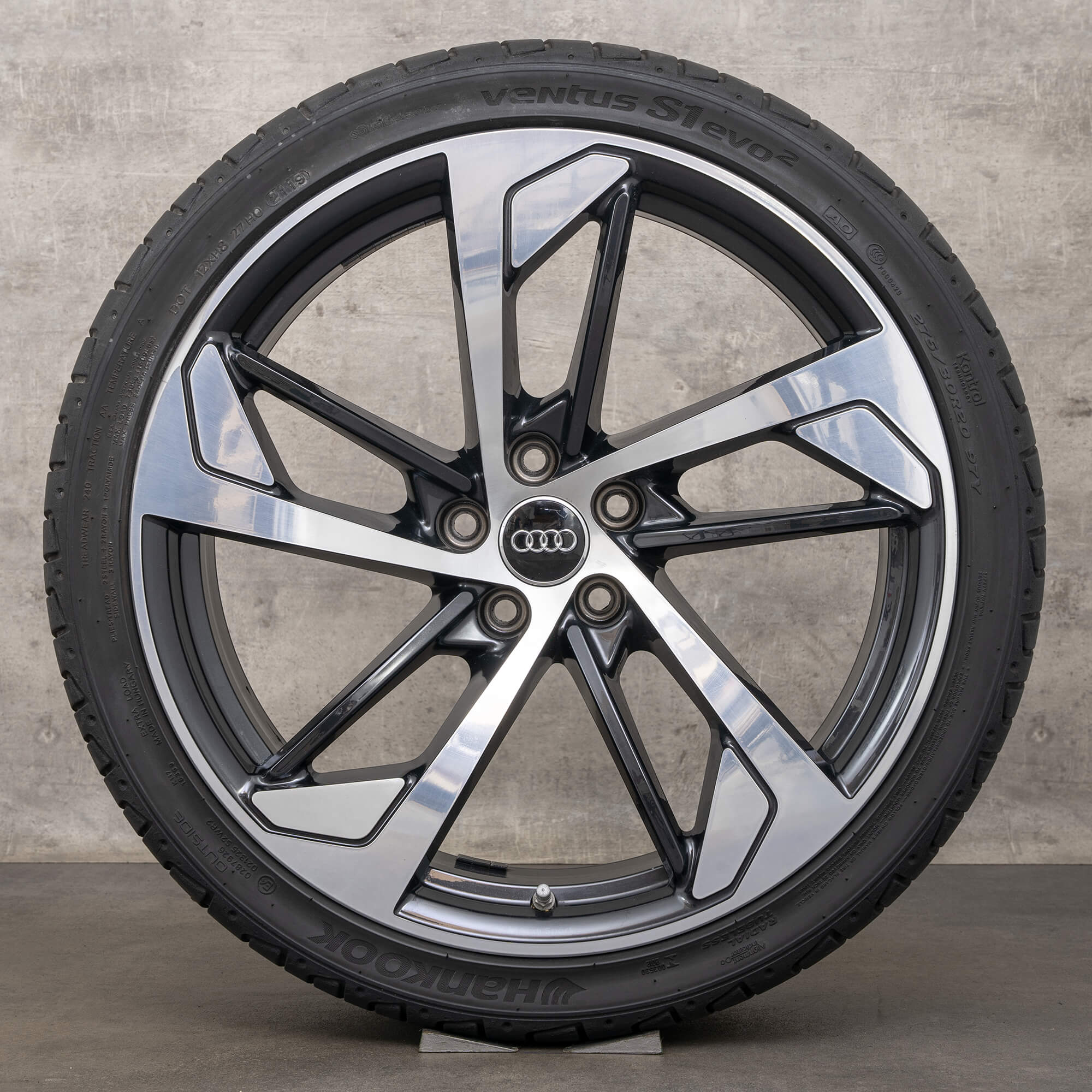 Audi RS4 8W RS5 B9 B8 Summer tires wheels 20 inch rims Rotor 8W0601025CL