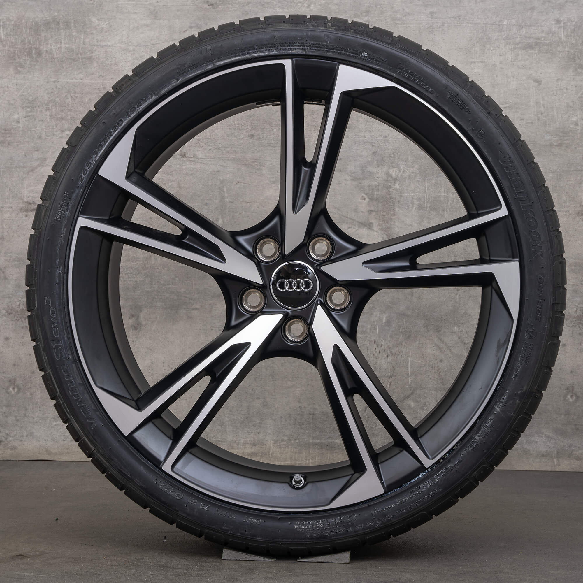 Original Audi A5 S5 F5 summer wheels 20 inch rims Falx design tires NEW