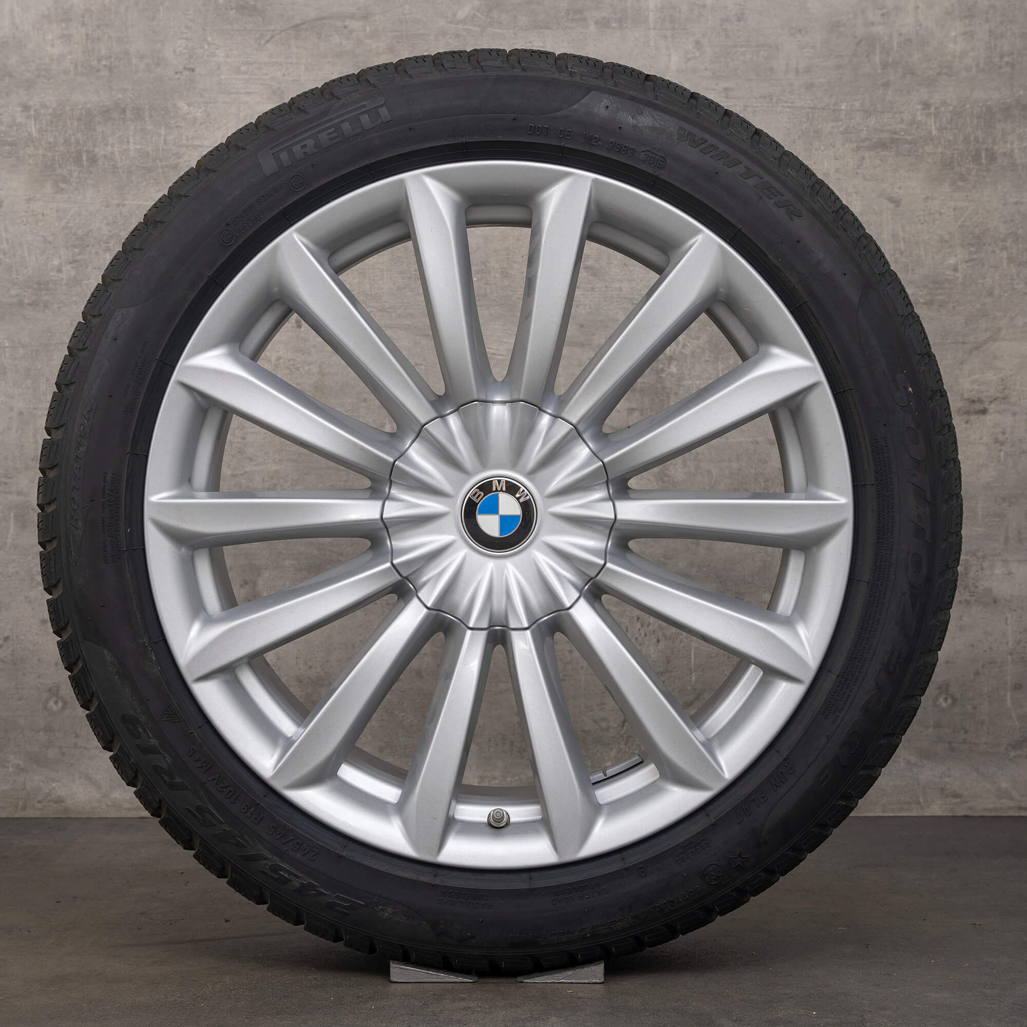 BMW 19 inch rims 7 series G11 G12 6 series G32 GT 620 6861225 winter tires