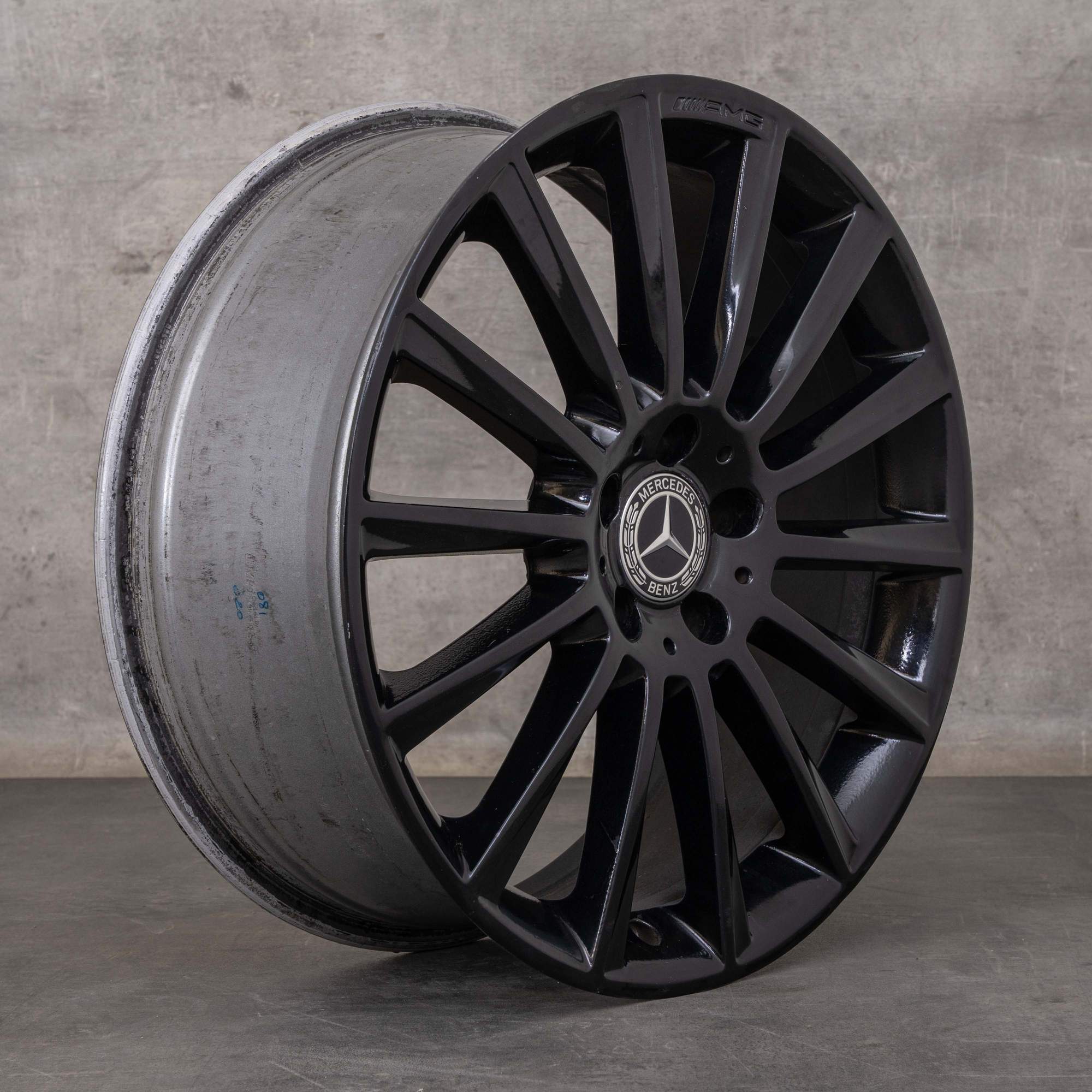 Originalní ráfky Mercedes Benz třídy C AMG 19 palců W205 S205 C205 A205 ...
