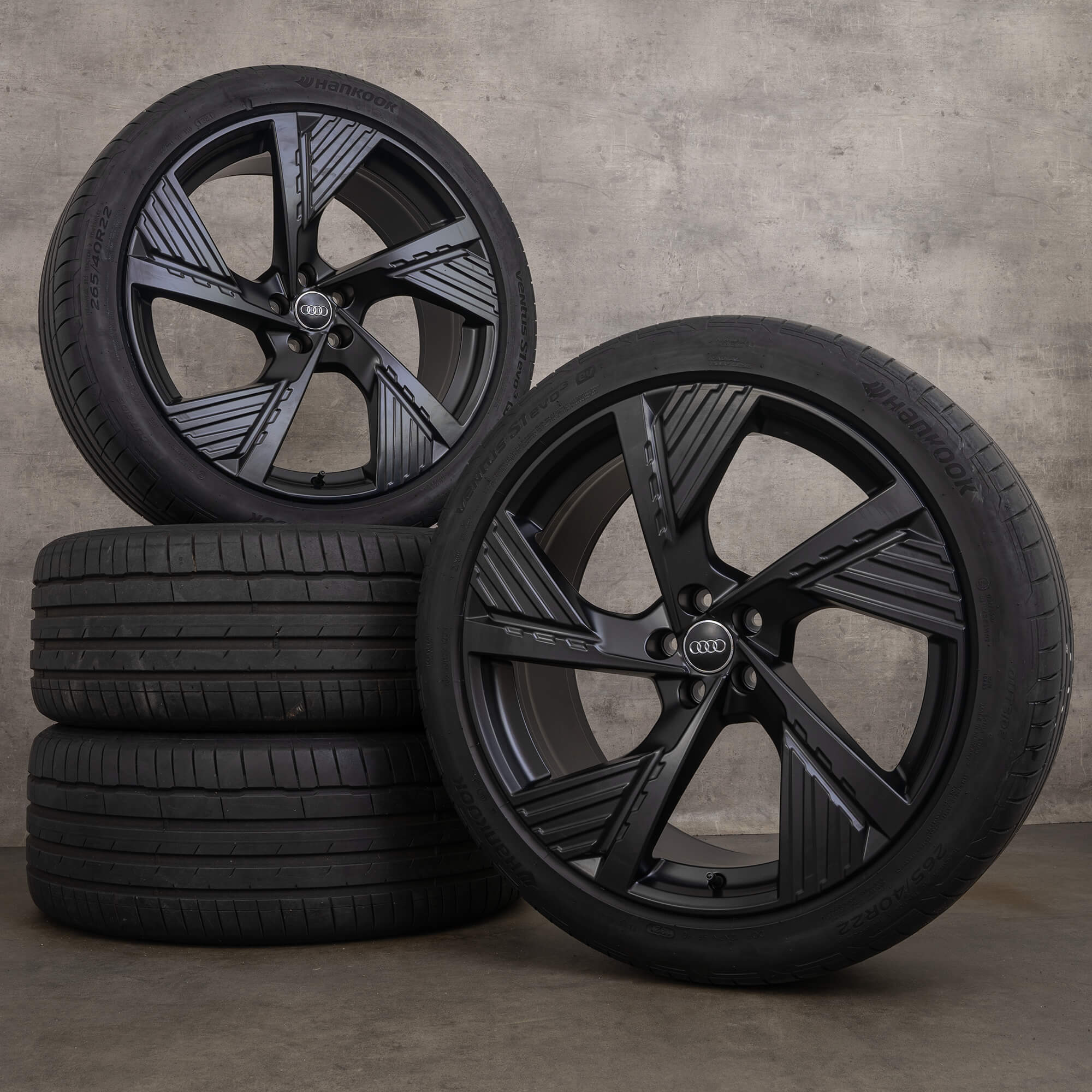 OEM Audi Q8 e-tron snow tire packages 22 inch GEN GEA & Sportback rims ...
