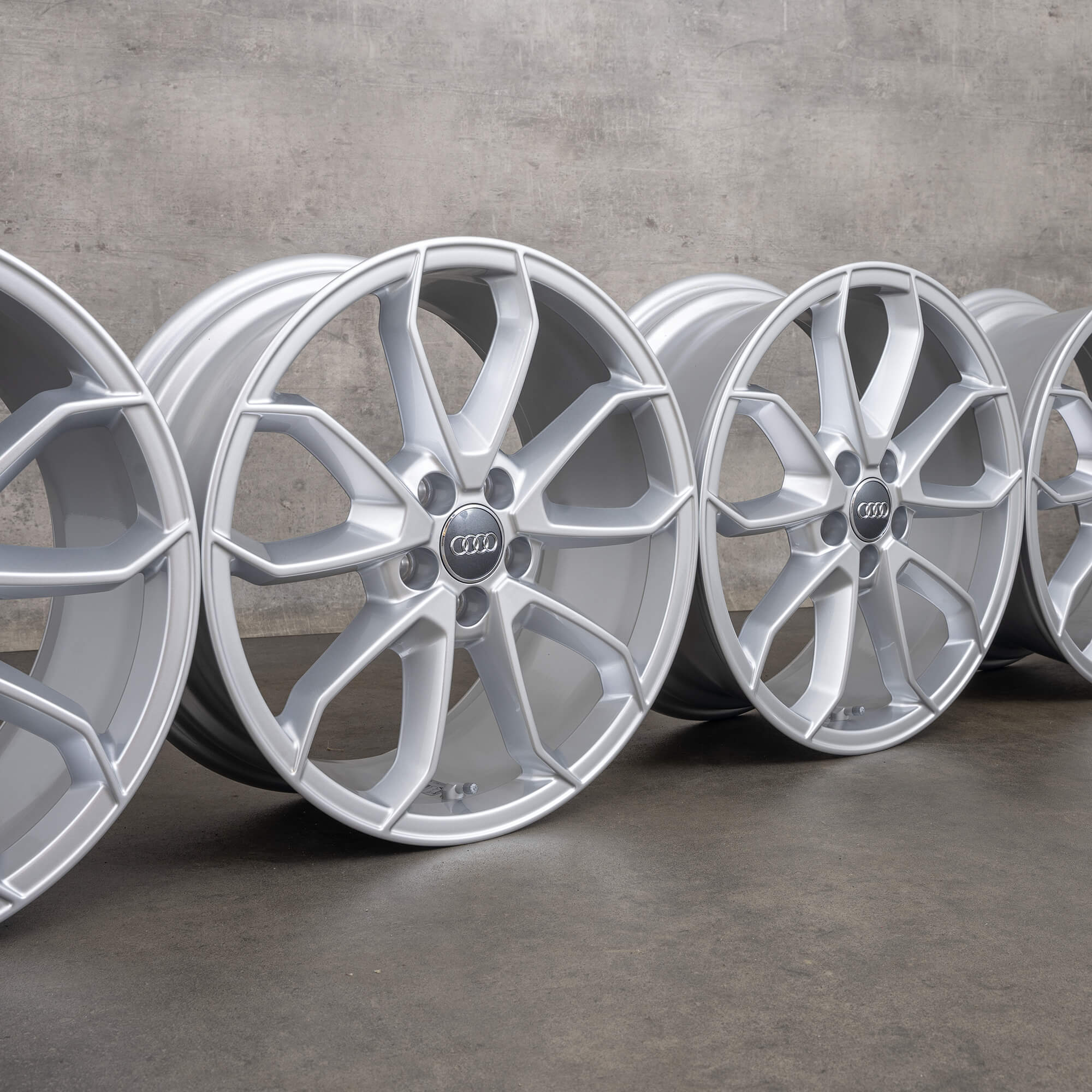 Audi A1 GB Carabus 17 inch rims silver 82A071497A NEW