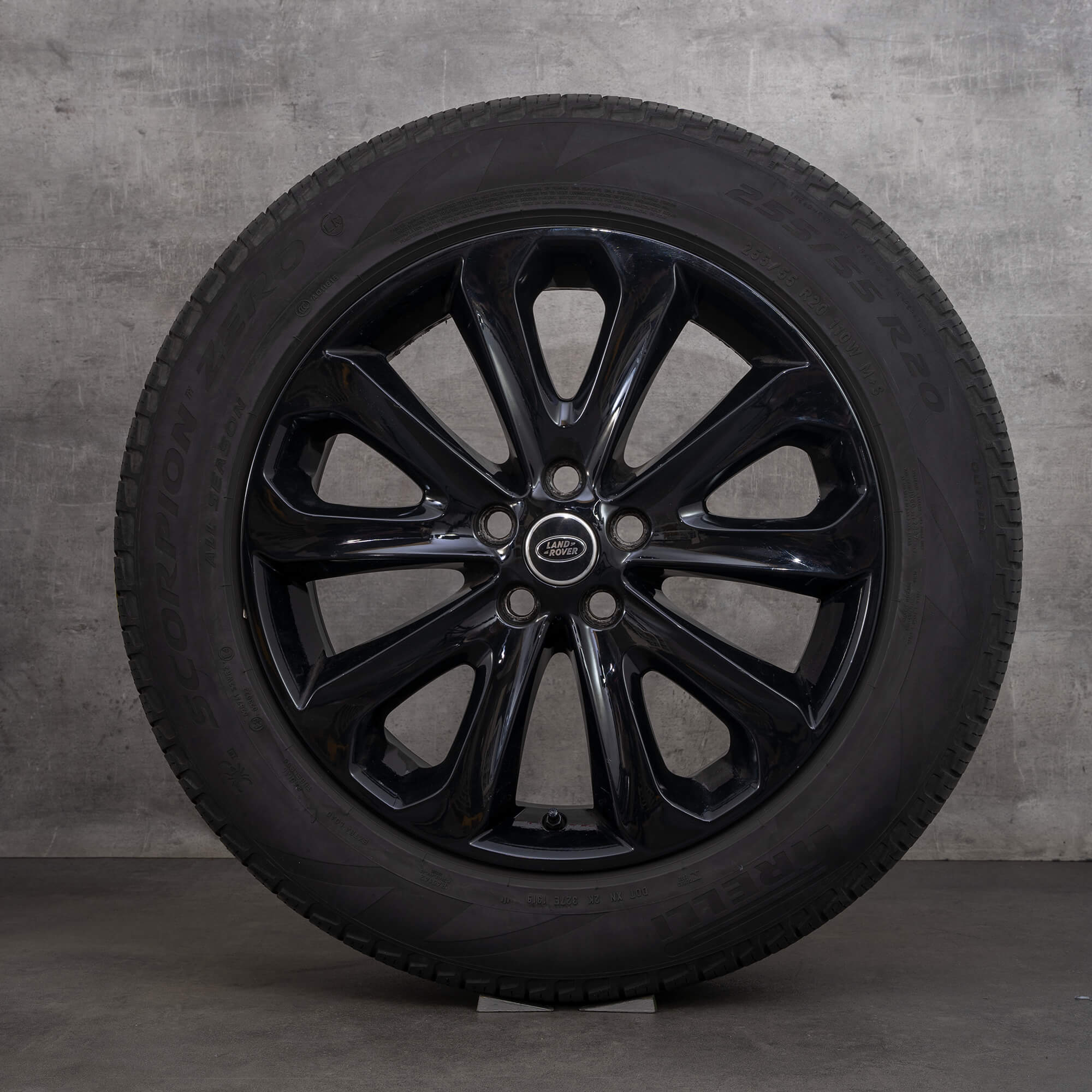 Land Range Rover Sport LW winter wheels 20 inch rims style 12 tires