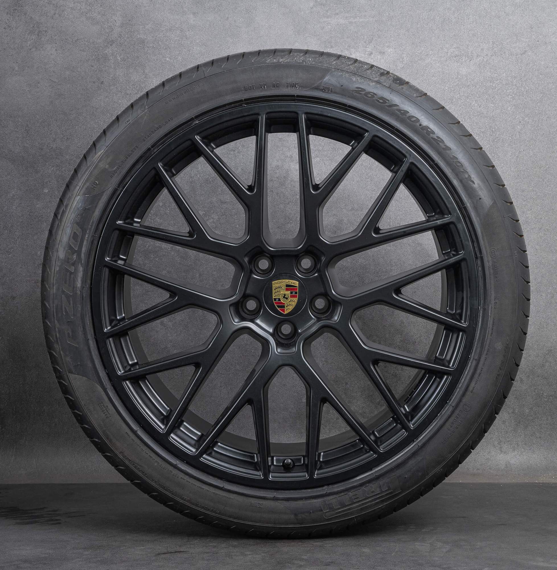 OEM Porsche rims Macan II 21 inch RS Spyder summer wheels tires new