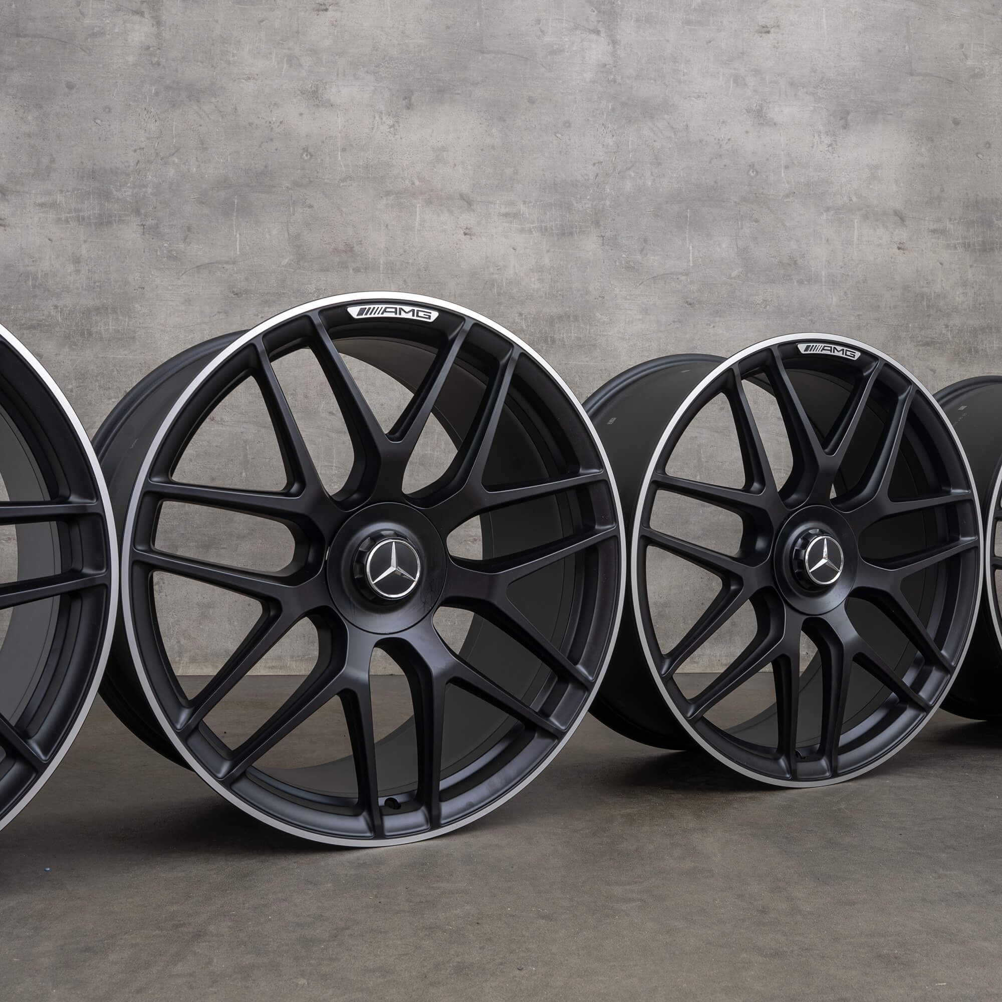 Original AMG Mercedes G Class W463A G63 22 inch rims A4634012000 black NEW