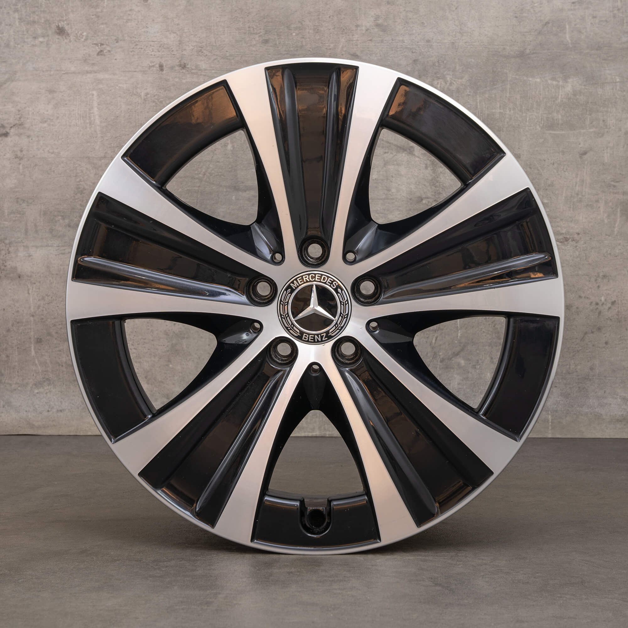 Mercedes Benz E-Class W213 S213 C238 18 inch rims A2134013700