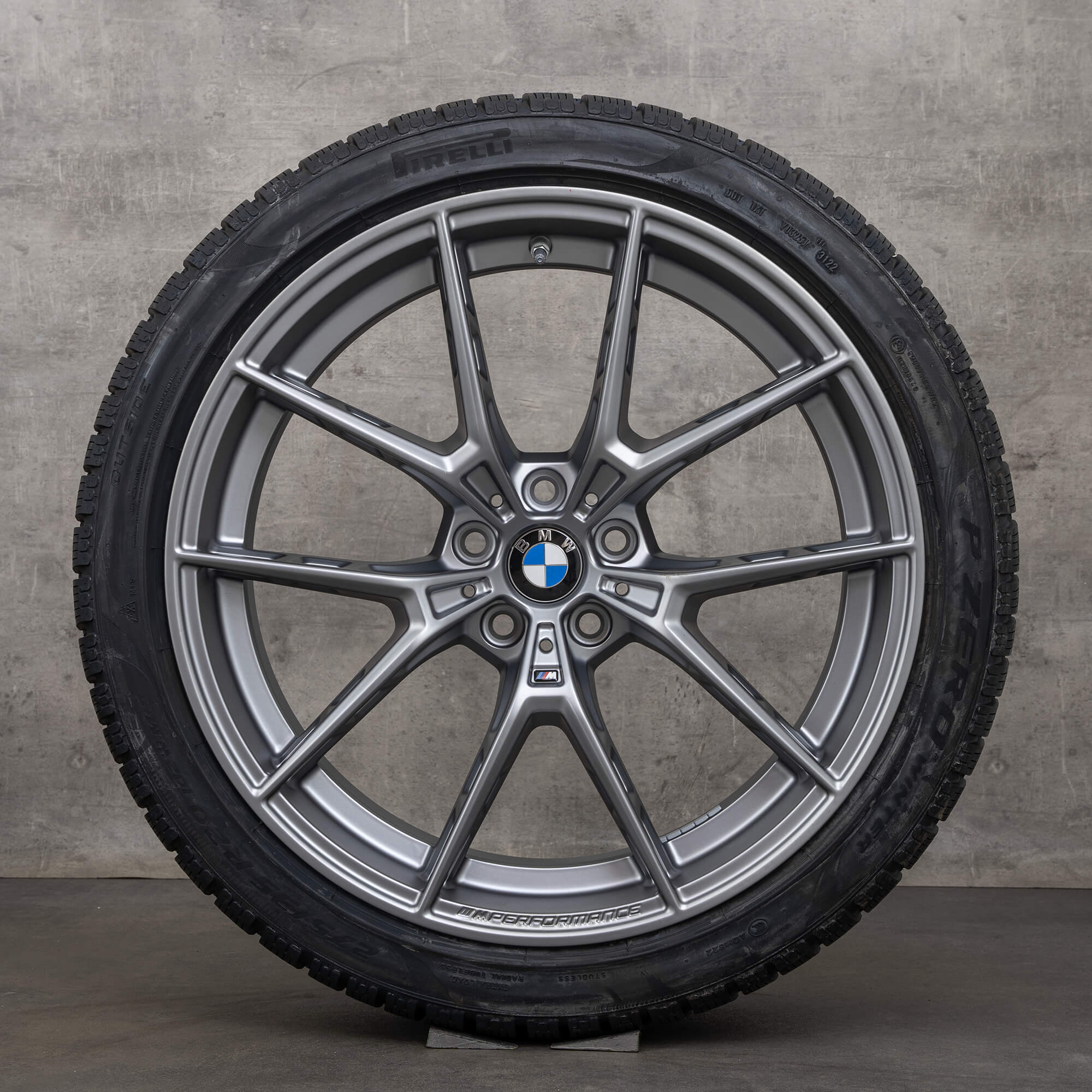 BMW M5 F90 M8 F91 F92 M863 OEM winter wheels 20 inch alloy rims New