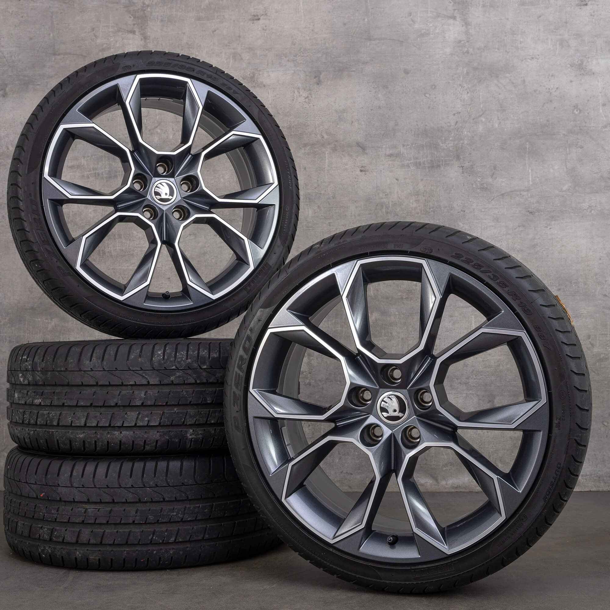 Skoda Octavia III RS 5E sommerfelger 19-tommers felger Xtreme 5E0601025AH