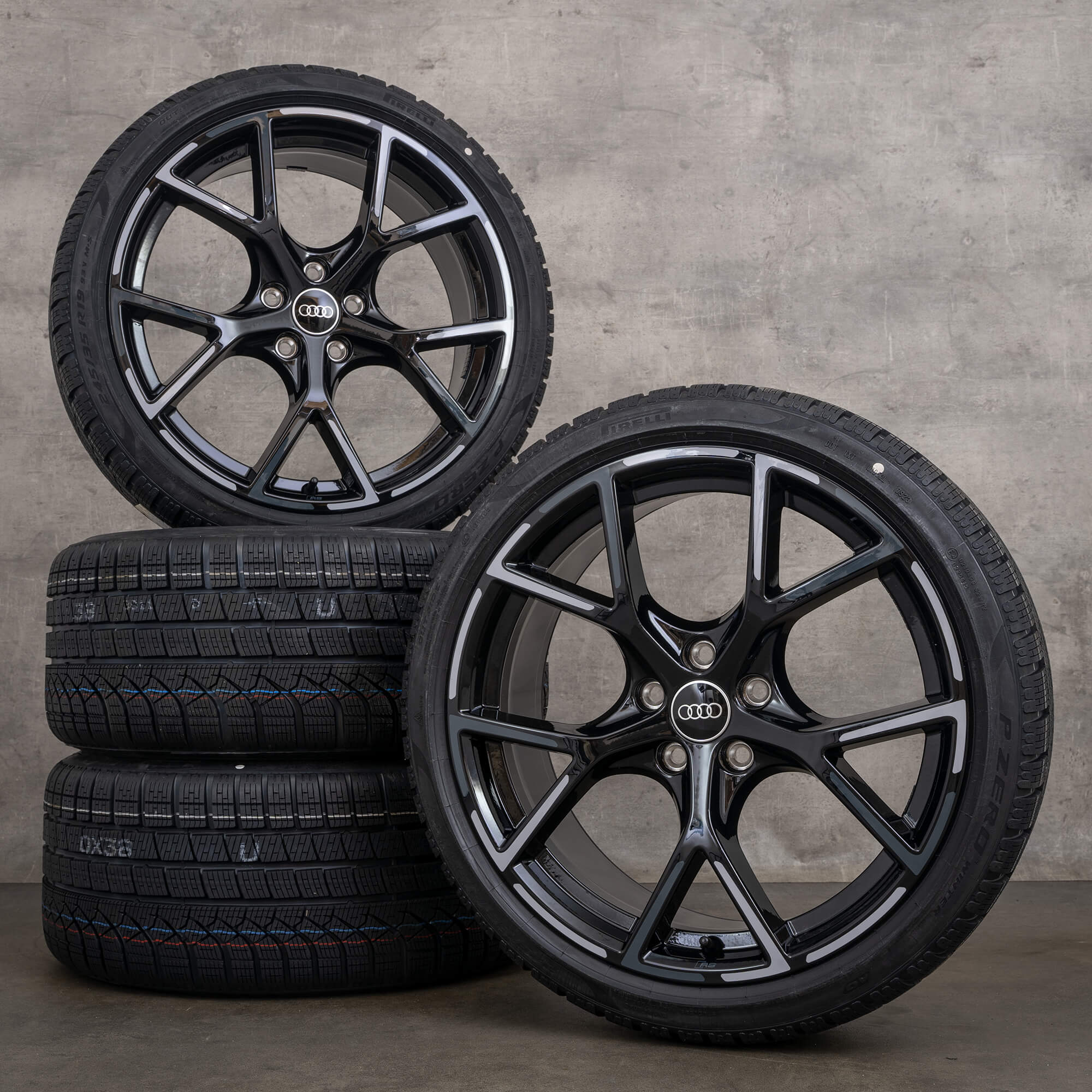 Audi RS3 8Y winter wheels 19 inch rims tires 8Y0601025BR 8Y0601025BQ NEW