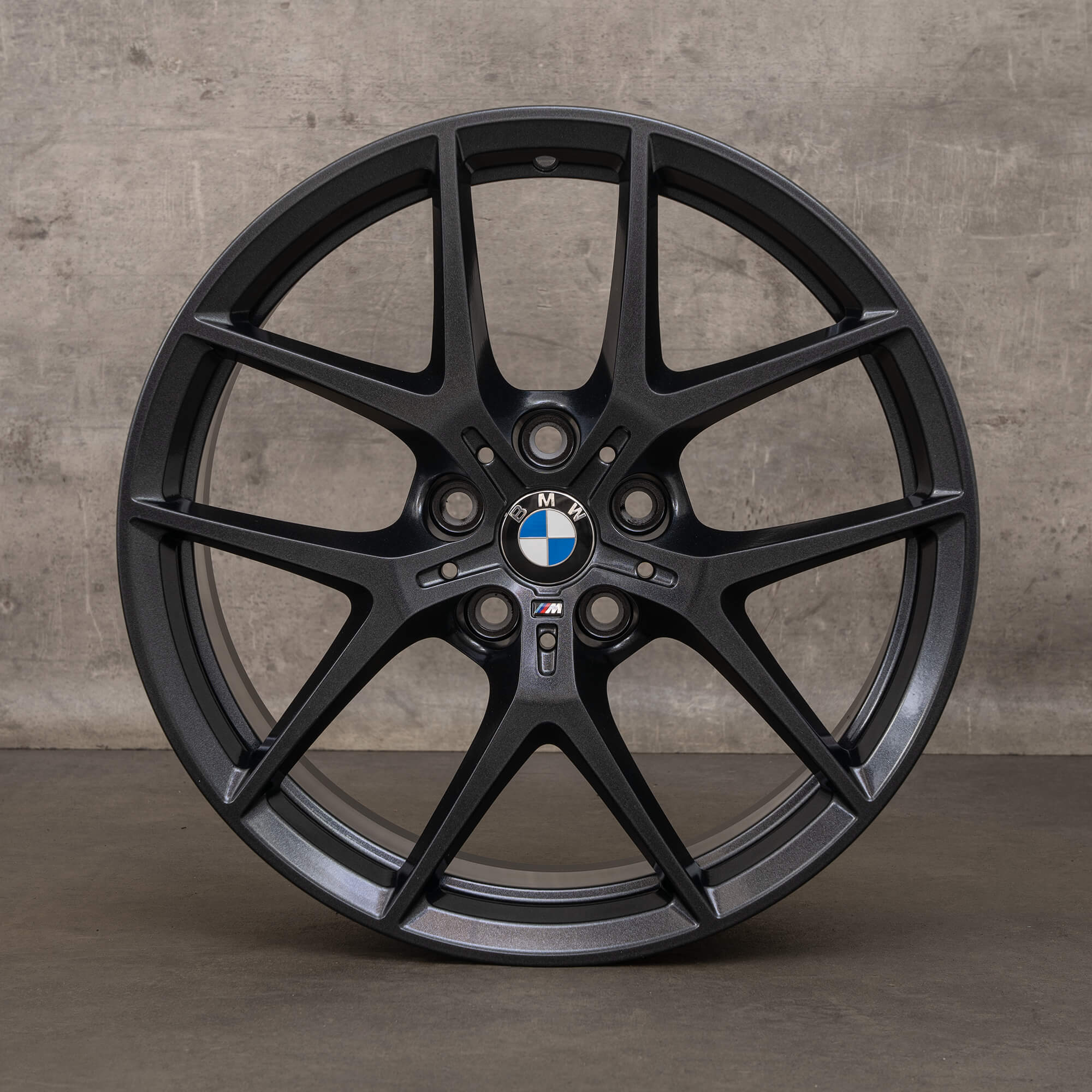 Original BMW 1 Series F40 2 F44 18 inch rims 554 M 8092353 black metallic