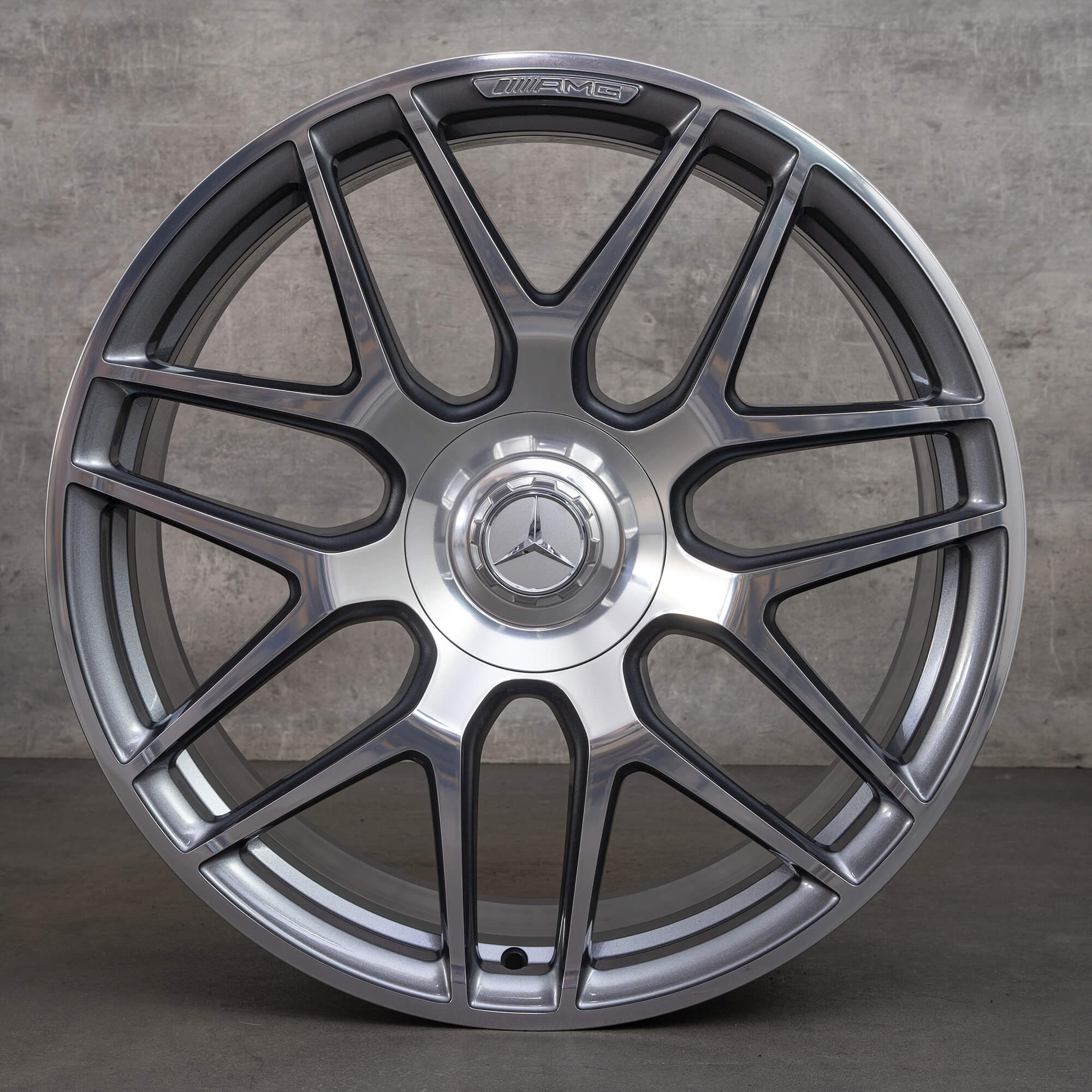 22 inch rims G63 AMG W463 Mercedes Benz aluminum A4634012000 NEW