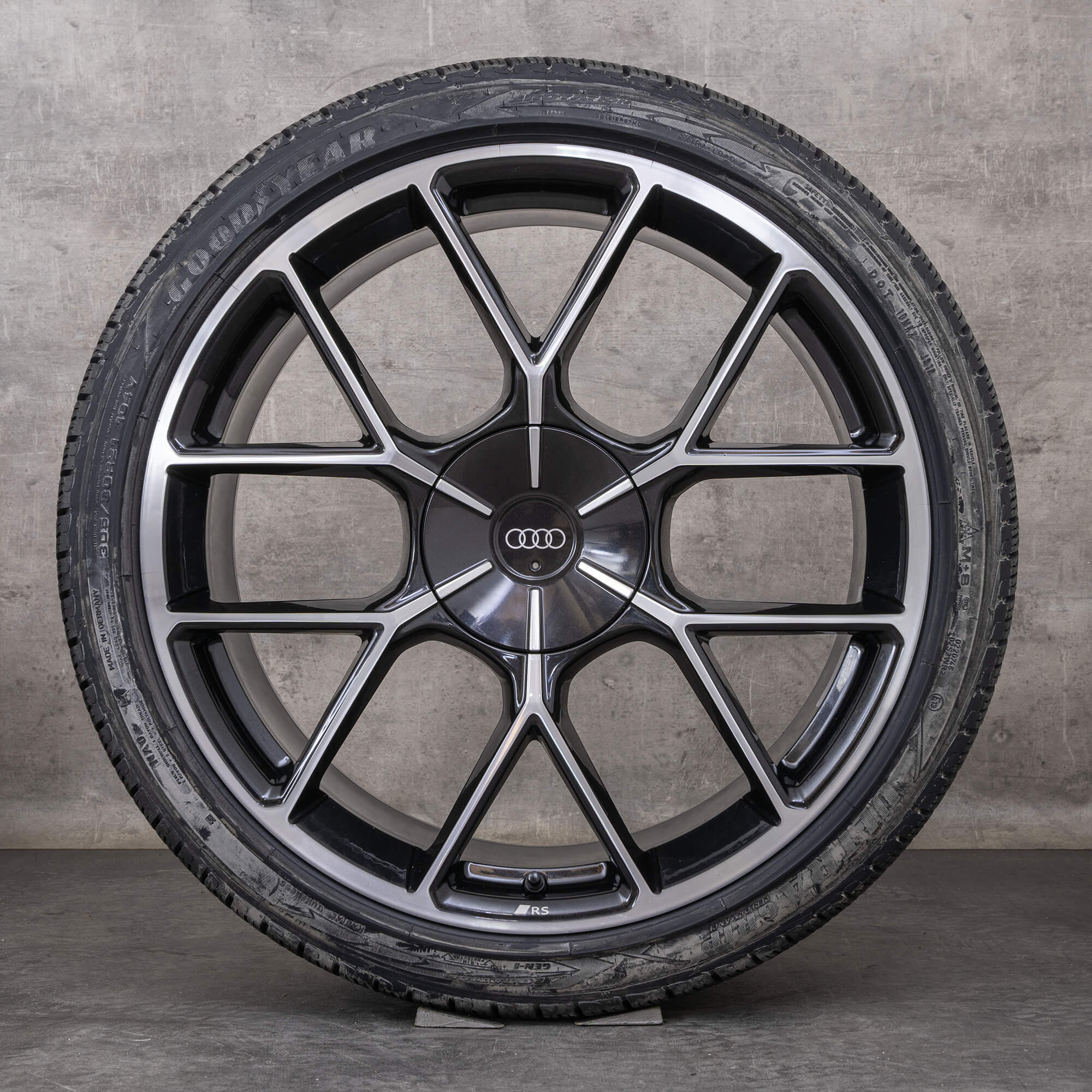 OEM Audi e-tron GT RS winter wheels 21 inch Rim 4J3601025CJ 4J3601025CK ...