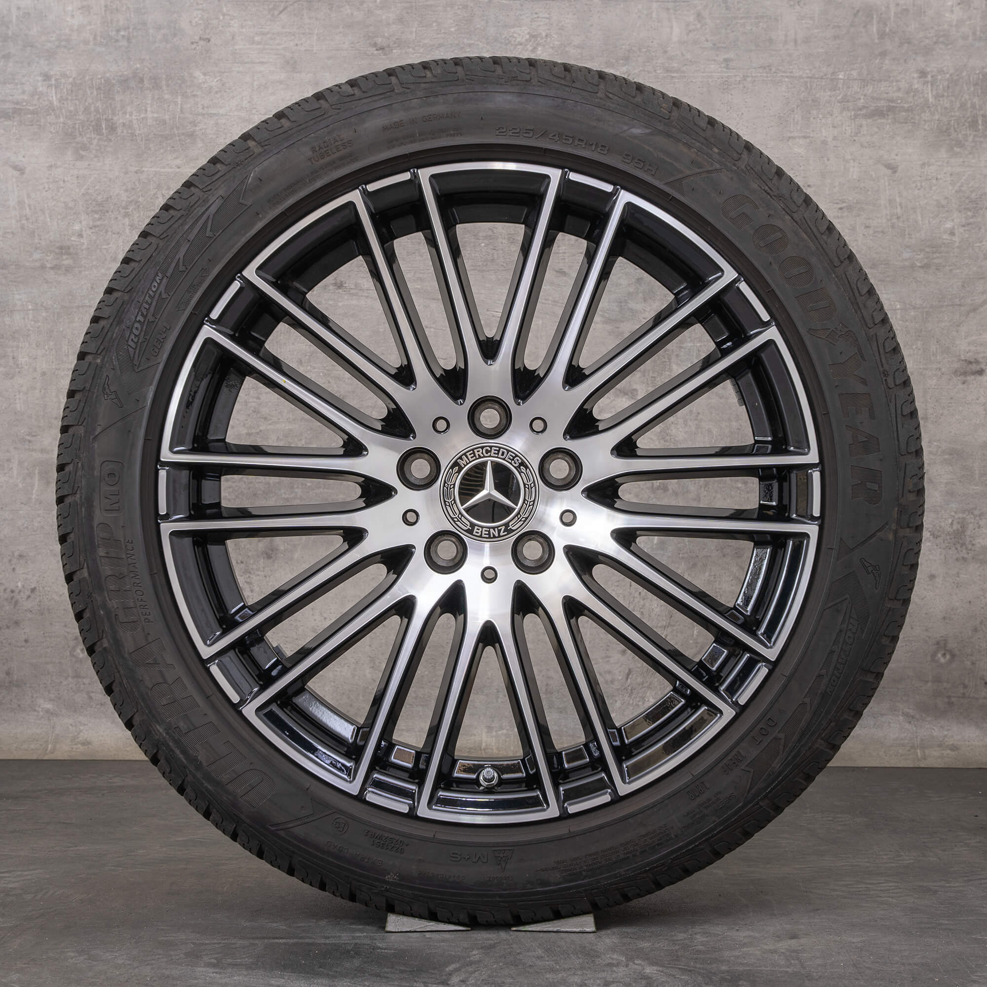 OEM Mercedes Benz C-Class winter tires 18 inch W206 S206 Rims ...