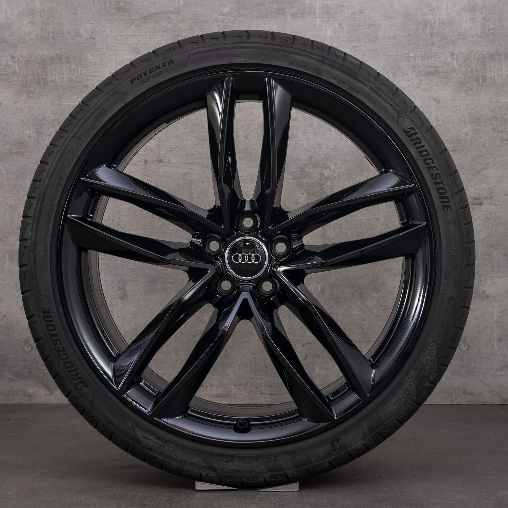 Audi RS6 4G C7 S line summer wheels 21 inch tires rims 4G0601025CE