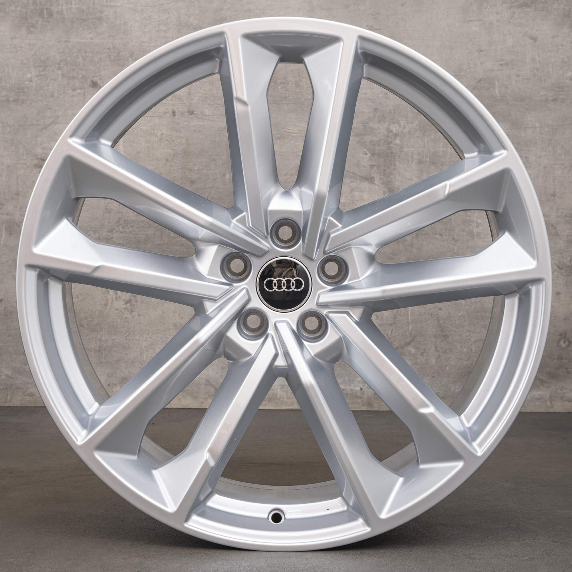 Audi A6 S6 A7 S7 RS7 A8 S8 21 inch rims 4G8601025AQ