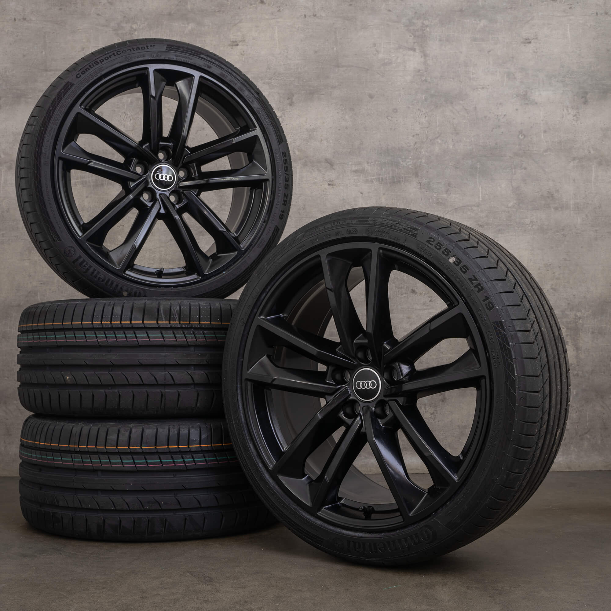 OEM Audi A5 S5 F5 8W B9 19 inch summer tires rims 8W0601025DC black