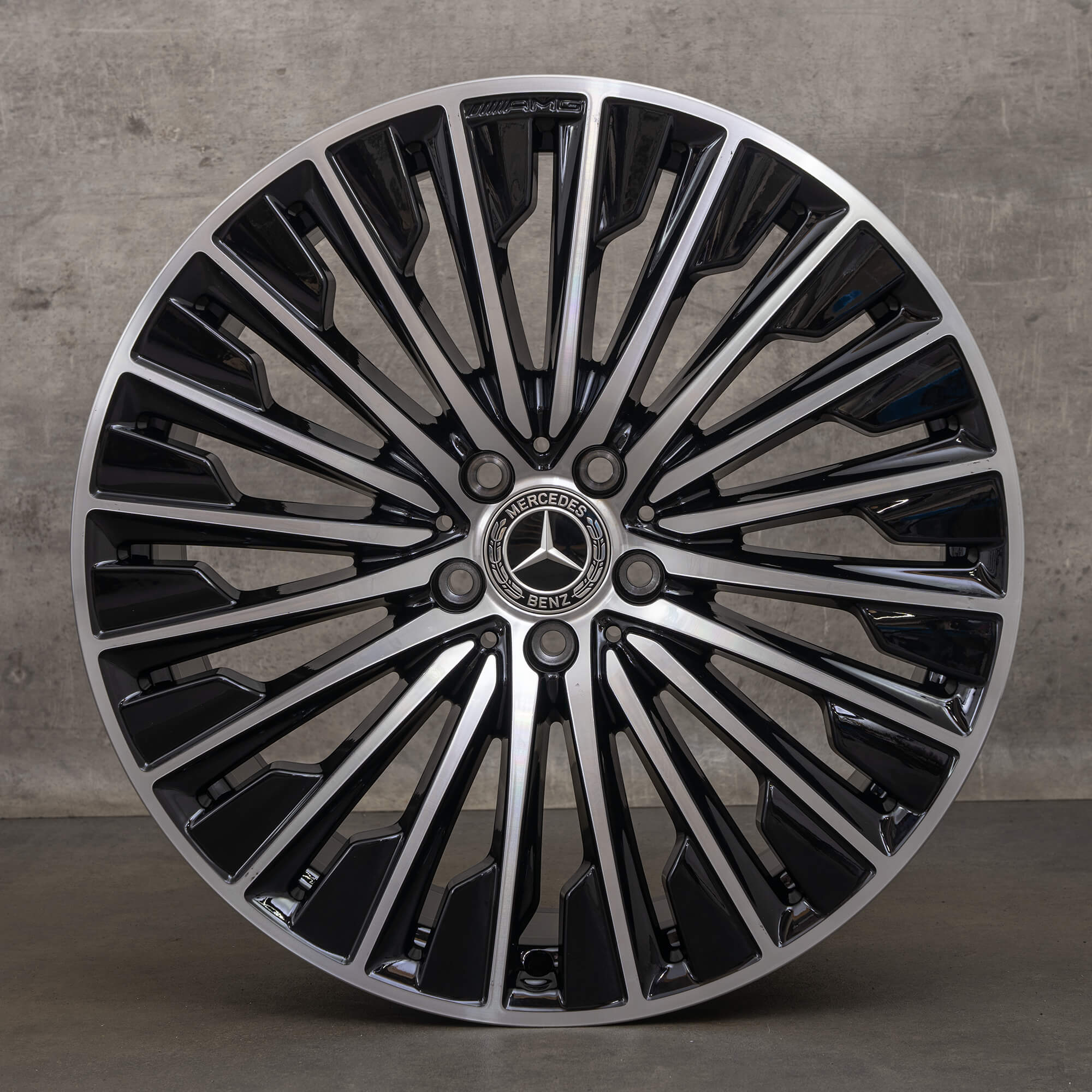 OEM AMG Mercedes E Class W214 S214 20 inch rims A2144010500 black NEW
