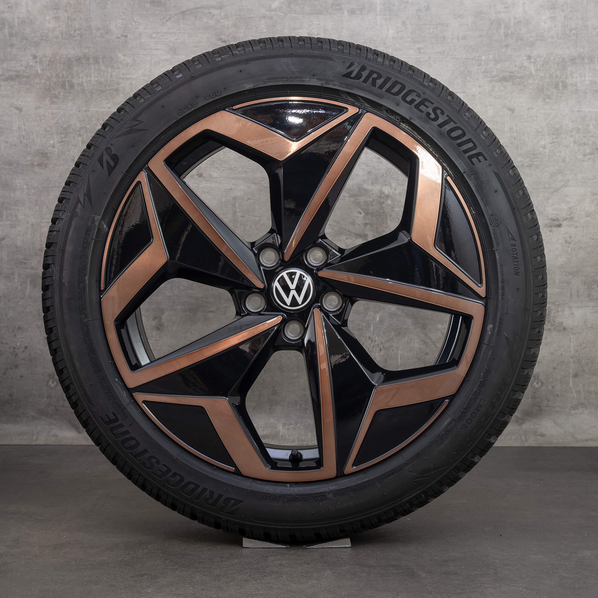 VW ID.3 E1 winter wheels 19 inch rims tires 10A601025J Andoya NEW