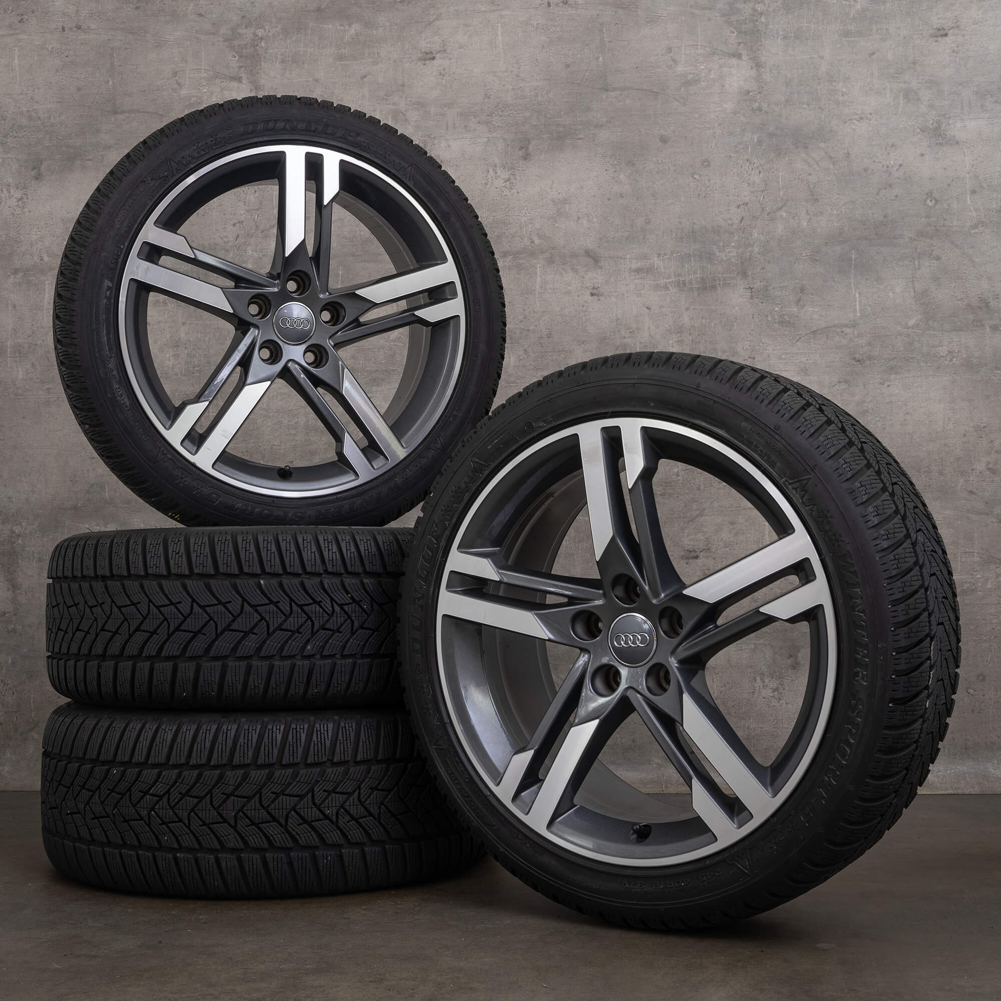 Original Audi A4 S4 Felgen 18 Zoll 8W B9 Winterreifen 8W0601025M ...