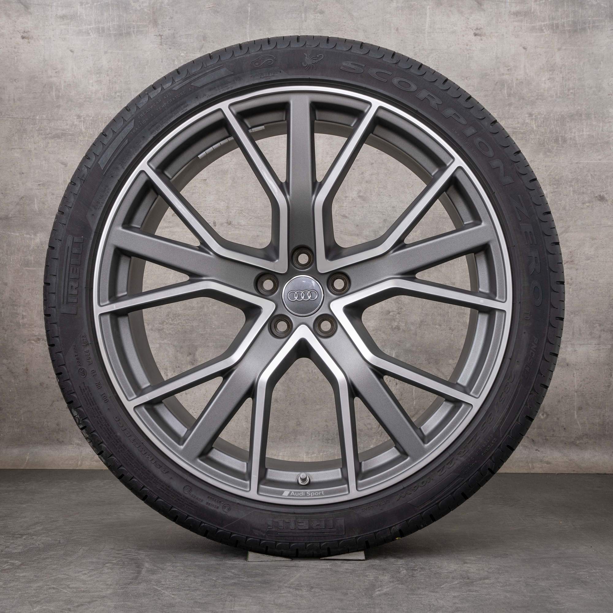 Original Audi Q7 SQ7 fälgar 22 tum 4M sommarhjul 4M0601025AG titan matt ...