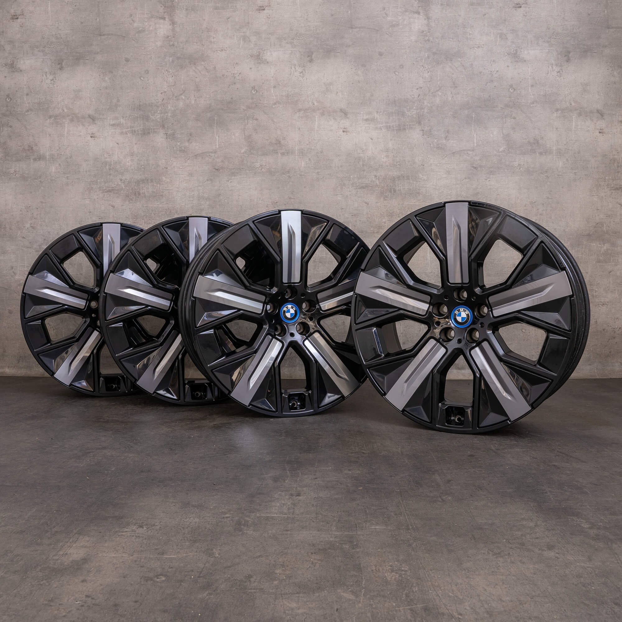 OEM BMW iX Rims 21 inch i20 Alu Styling 1012 Aerodynamic 5A41F90 black ...