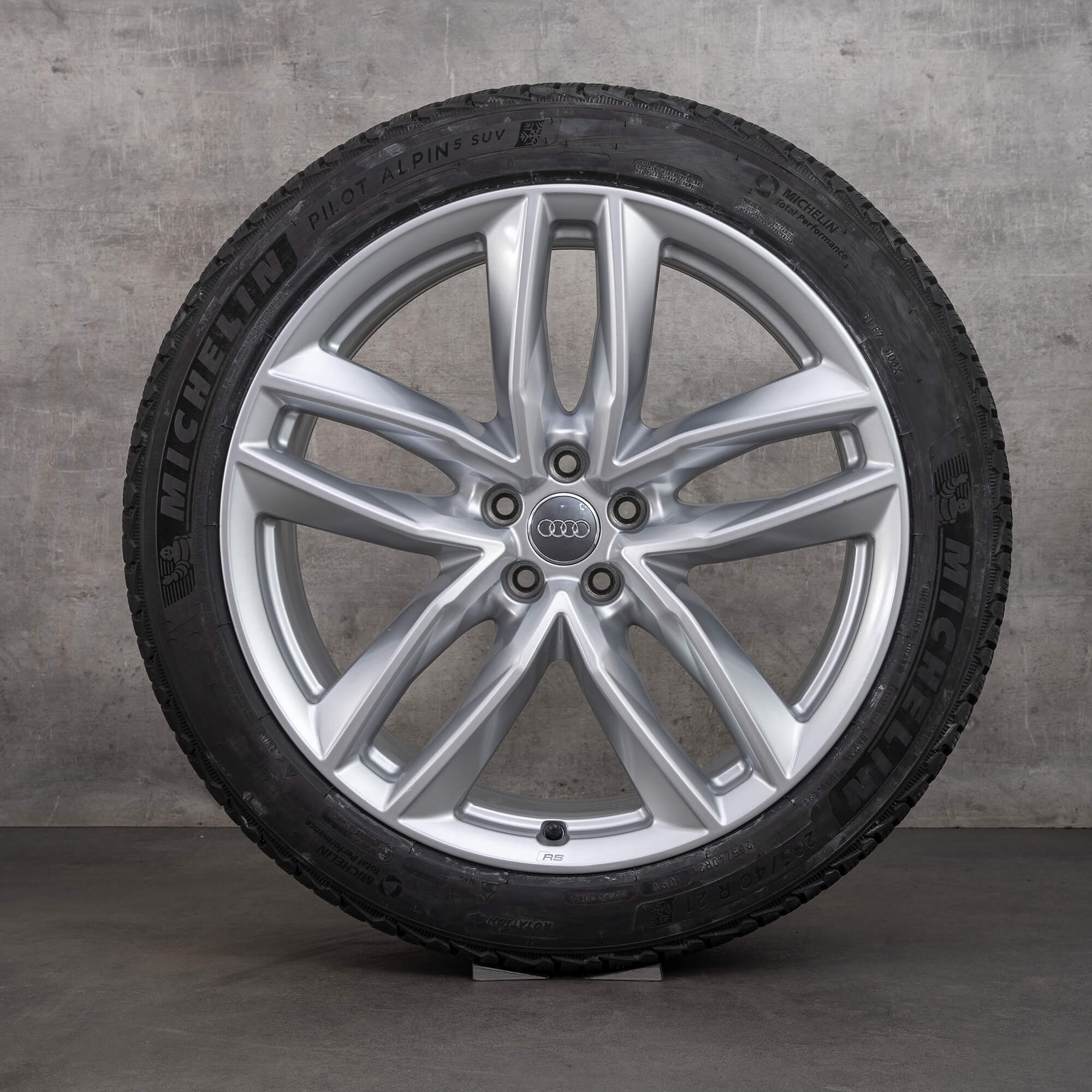 Audi Q7 SQ7 4M winter wheels 21 inch tires rims S line 4M0601025T