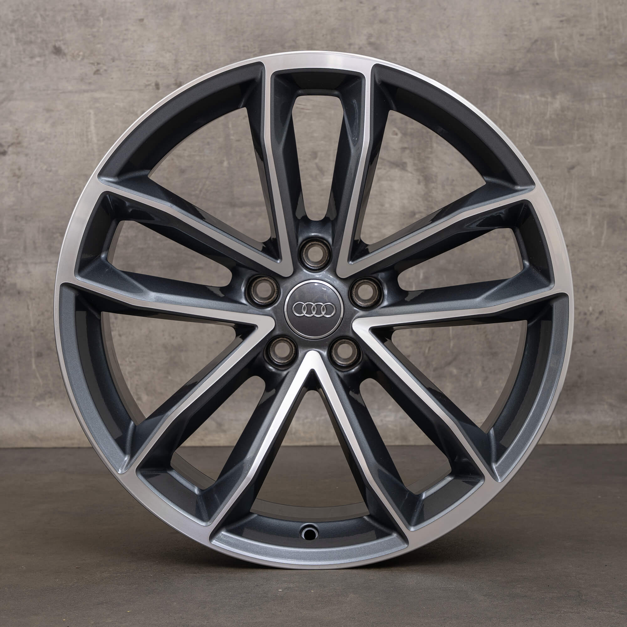 Audi A5 S5 B9 8W 19 inch Cavo rims 8W0601025DF graphite grey bicolor ...