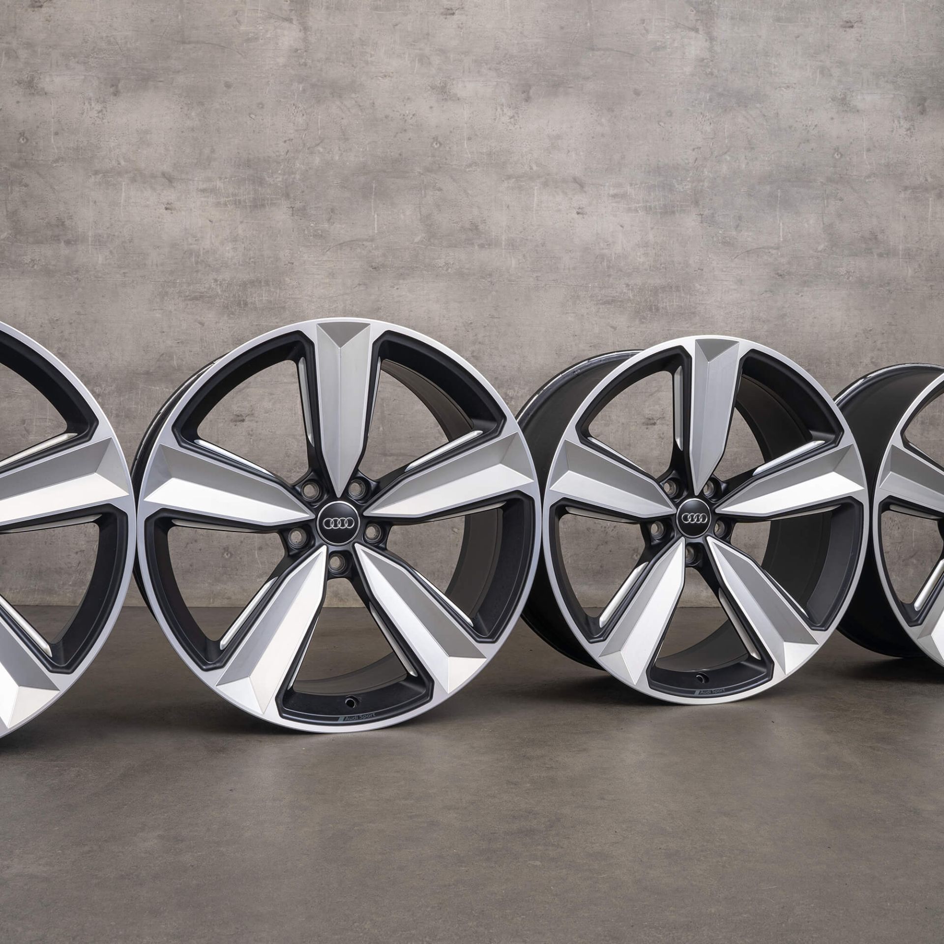 OEM Audi RS4 B9 8W RS5 F5 20 inch rims 8W0601025CS aluminum Peak
