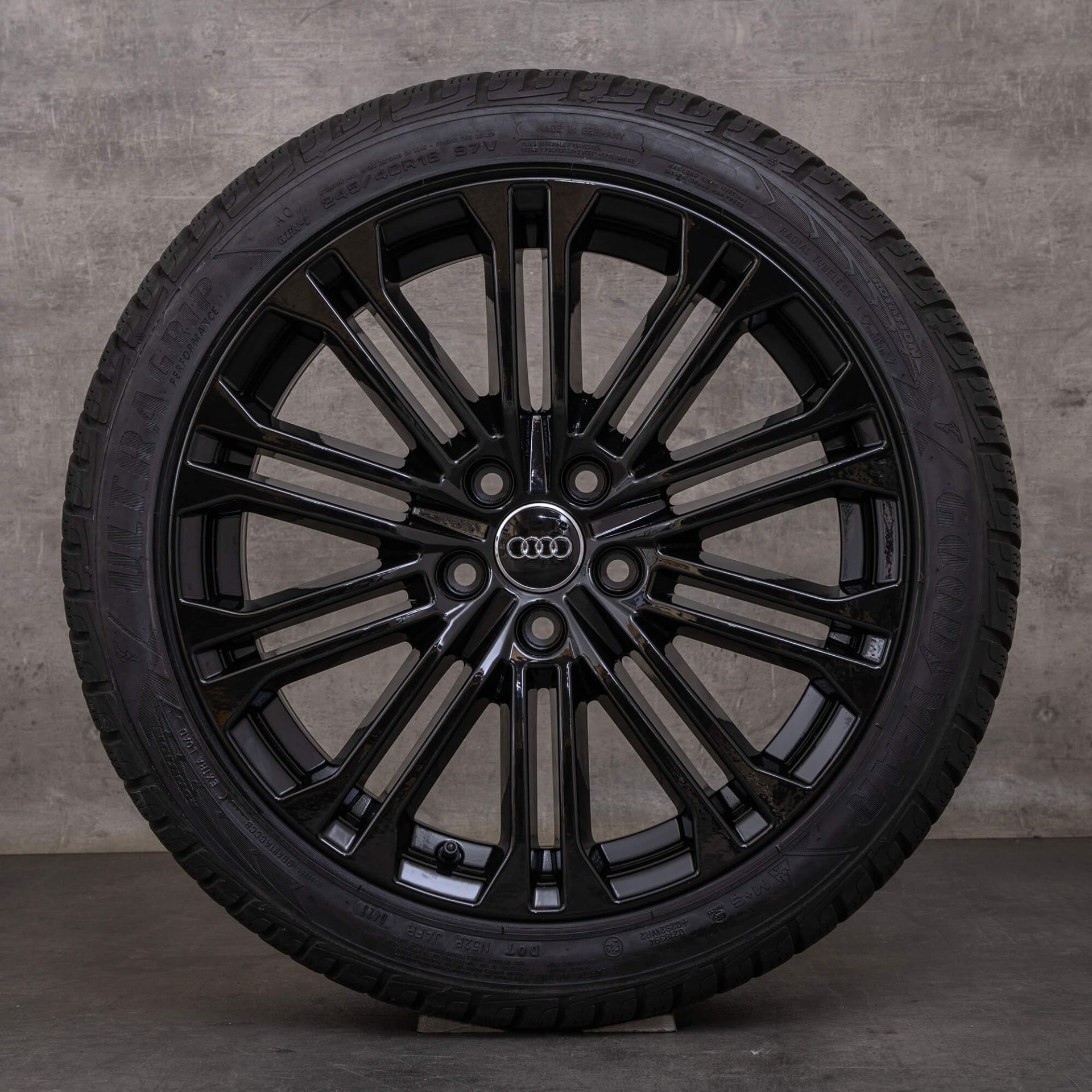 Originele Audi A5 S5 winterwielen 18 inch F5 8W B9 velgen 8W0601025EE ...