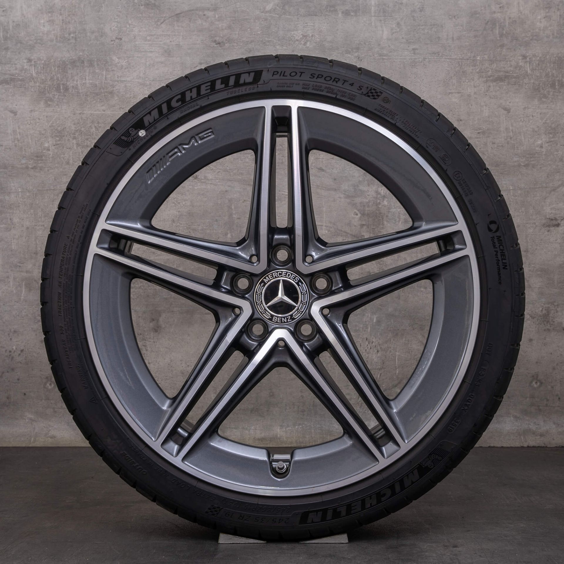 Original Mercedes Benz A Klasse A45 AMG Felgen 19 Zoll W177 Sommerräder ...