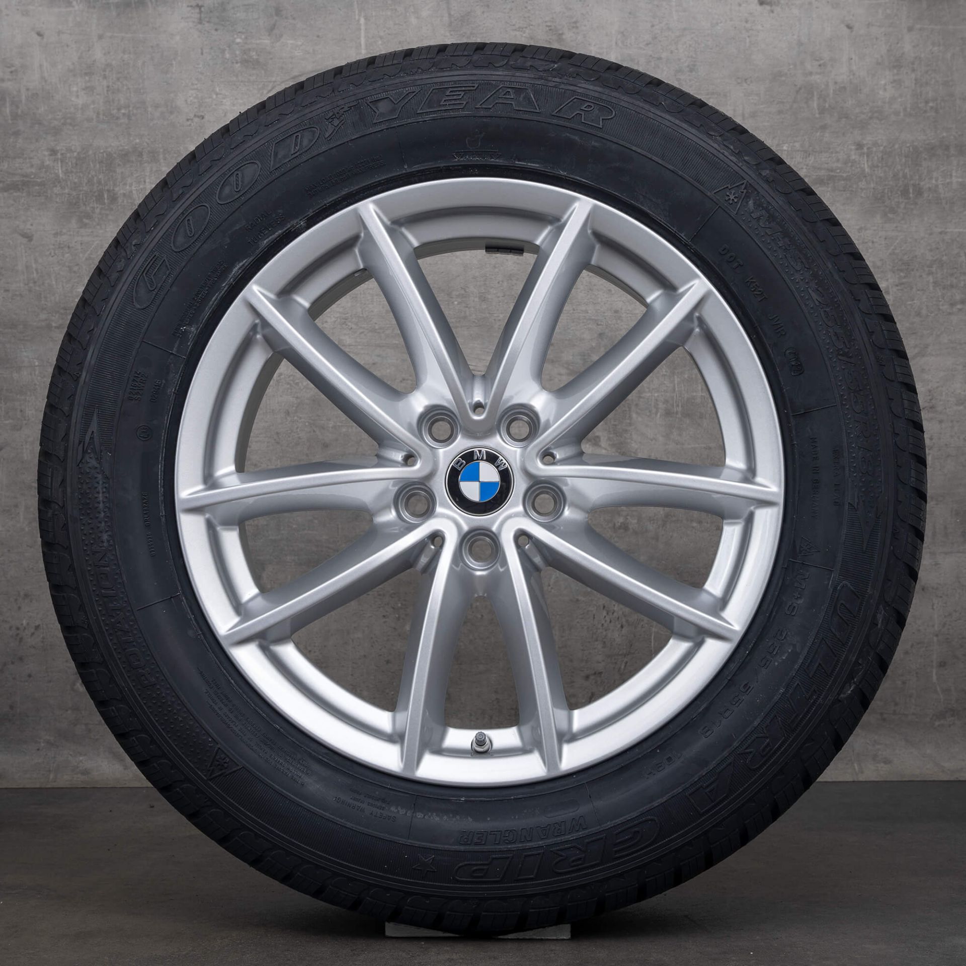 Originele BMW X5 X6 winterwielen 18 inch G05 G06 velgen styling 618 V-spaak 6880684 zilver NIEUW