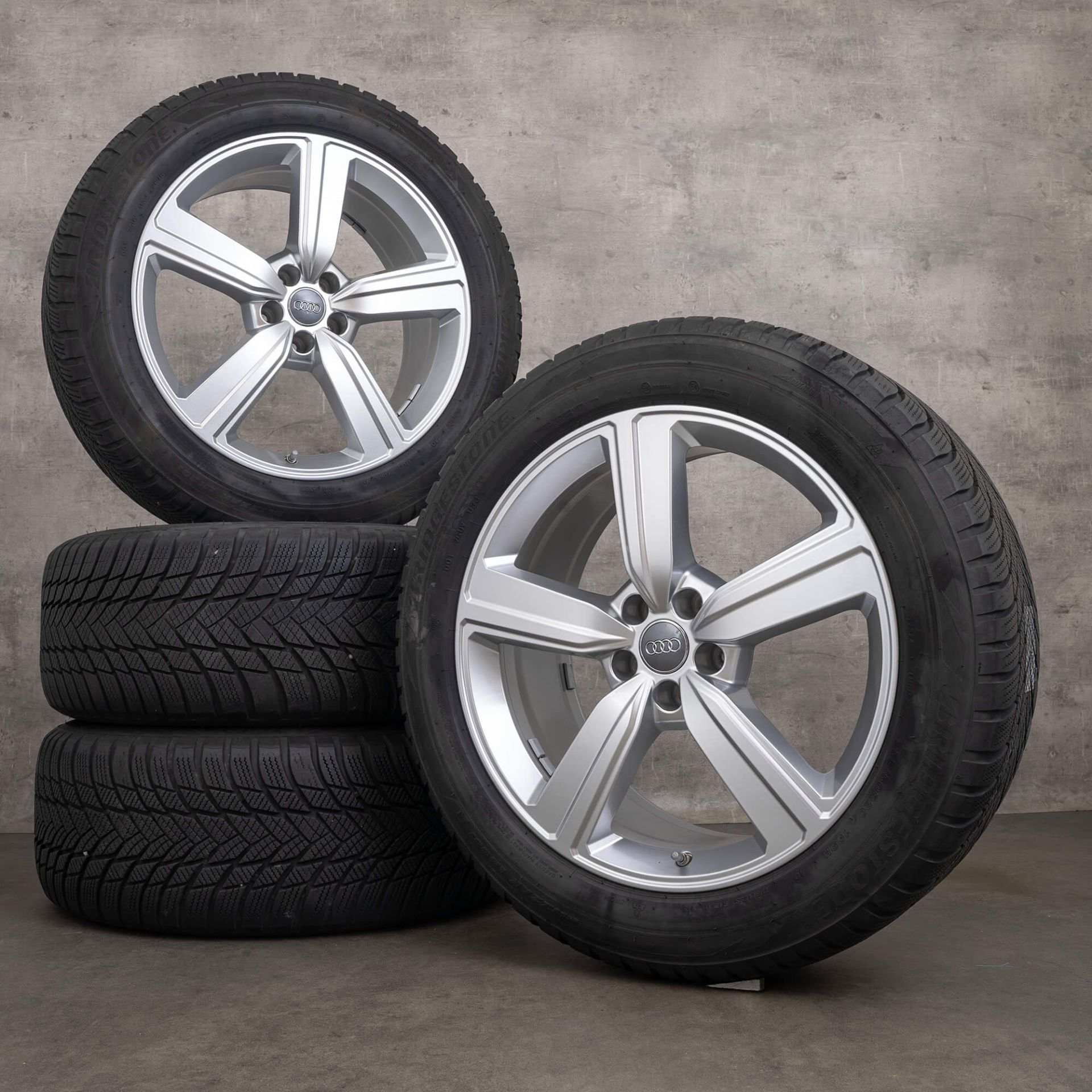 Original Audi e-tron & Q8 vinterhjul 20 tum GEN GEA fälgar / fälg ...