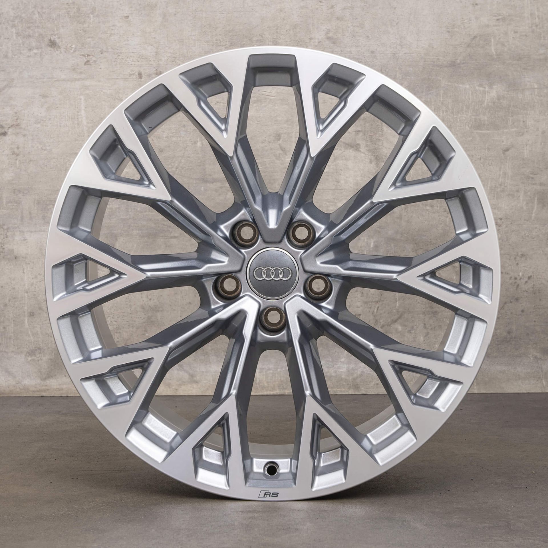 Audi RS3 8Y 19 inch rims 8Y0601025BM 8Y0601025BN aluminum