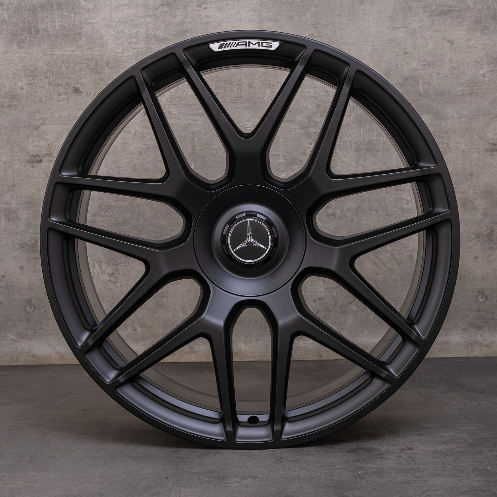 OEM Mercedes Benz G-Class G 63 AMG rims 22 inch W465 W463A A4634012000 black matt