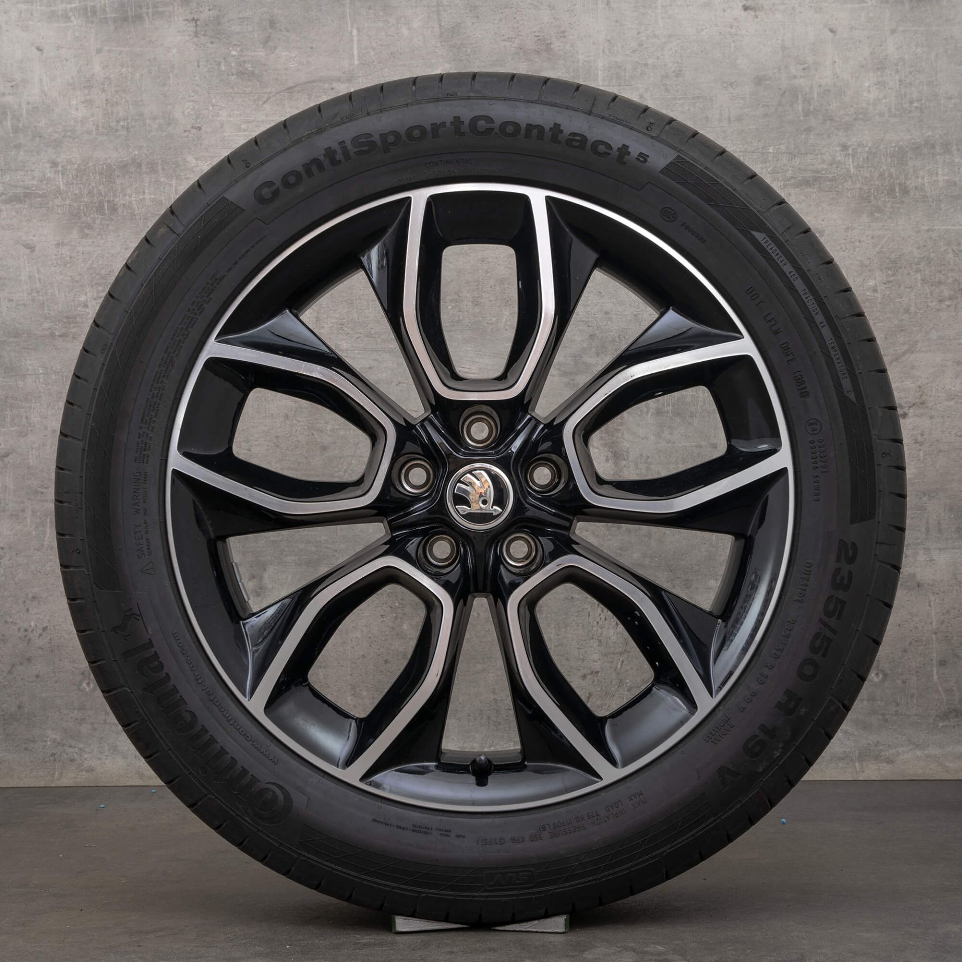 Skoda Kodiaq & GT summer wheels 19 inch rims Crater tires 56G601025D