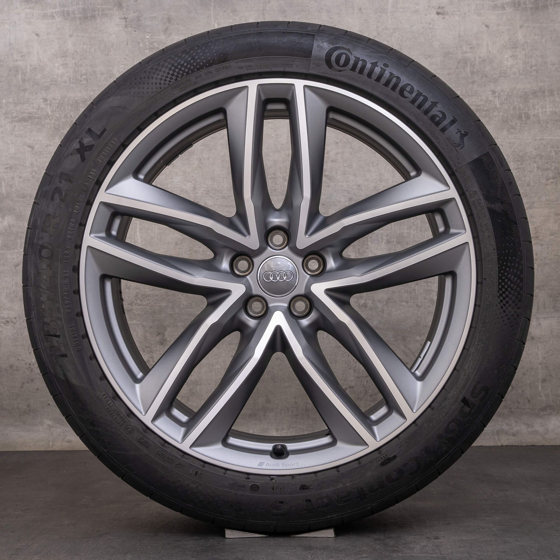 OEM Audi Q7 SQ7 4M 21 inch summer wheels rims 4M0601025T tires