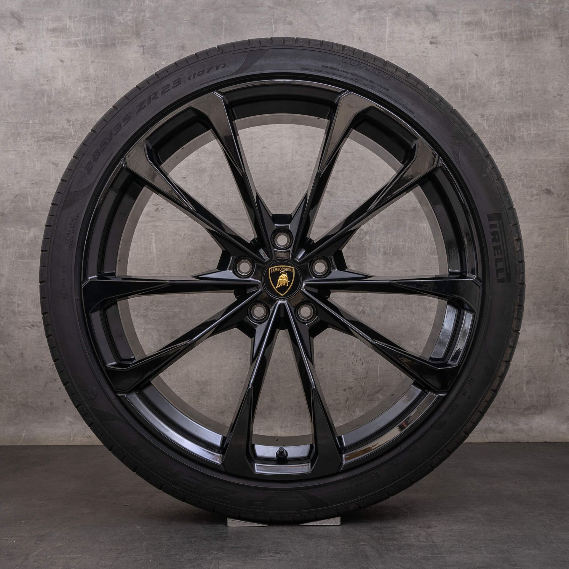OEM Lamborghini Urus rims 23 inch summer wheels 4ML601025CP 4ML601025CR ...