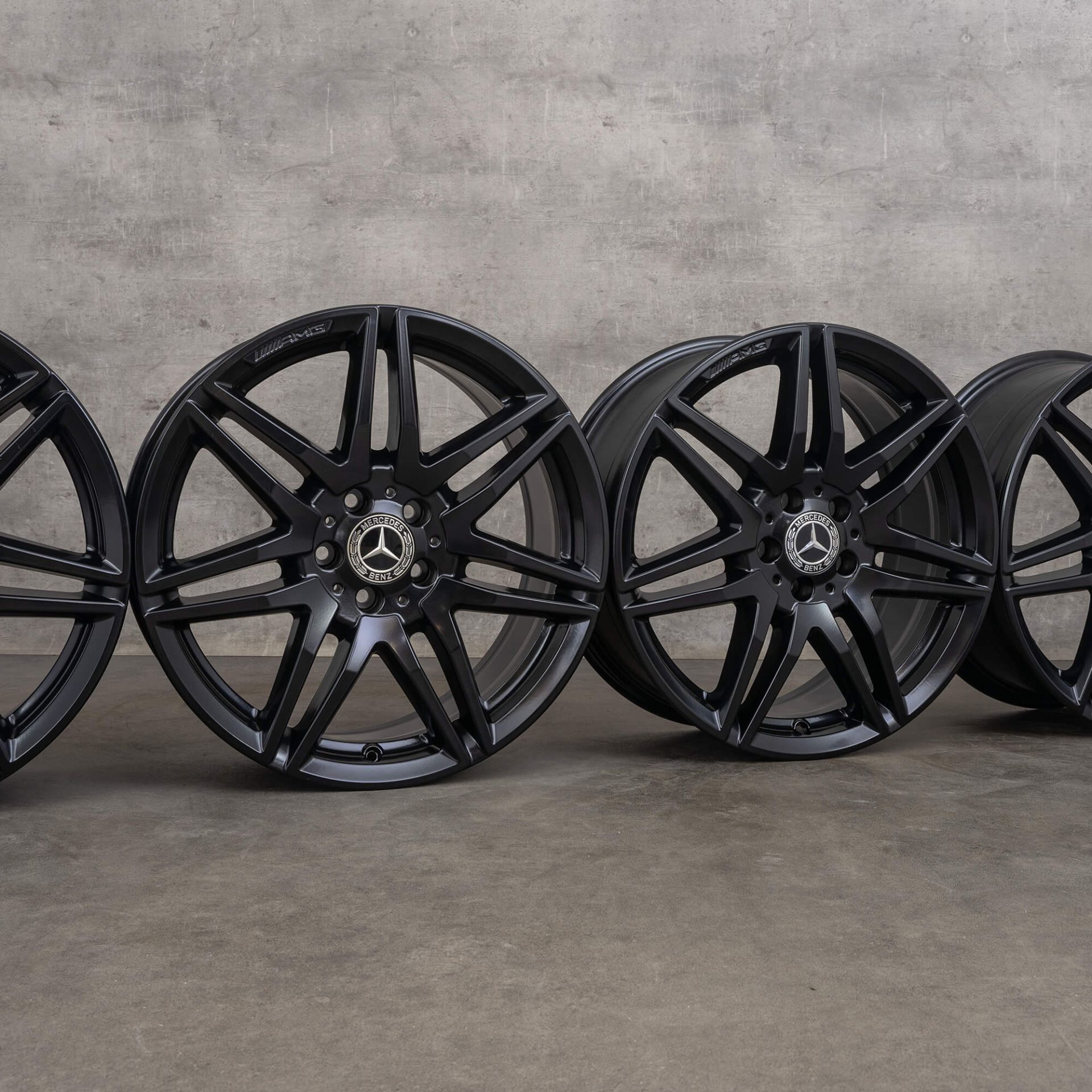 AMG Mercedes Benz V-Class Vito W447 19 inch black satin matt A4474015100