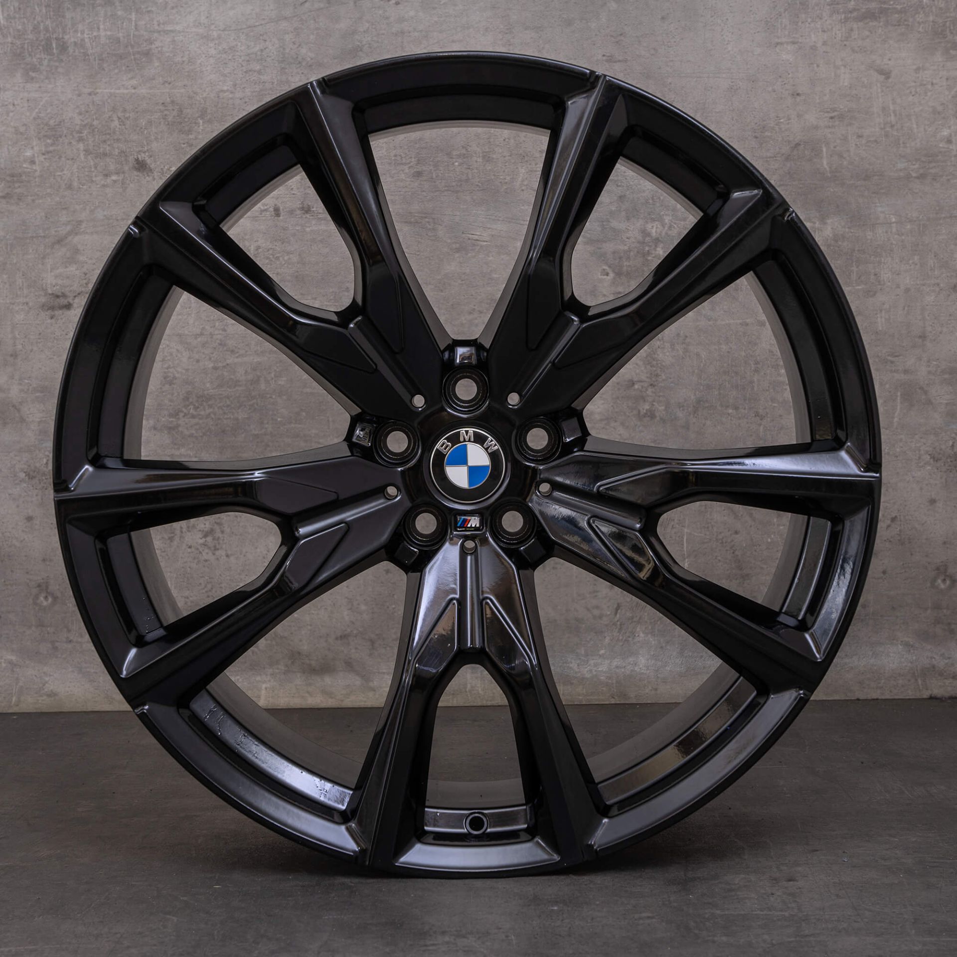OEM BMW X7 snow tire packages 22 inch G07 Rims Styling 755 M 8074221 ...