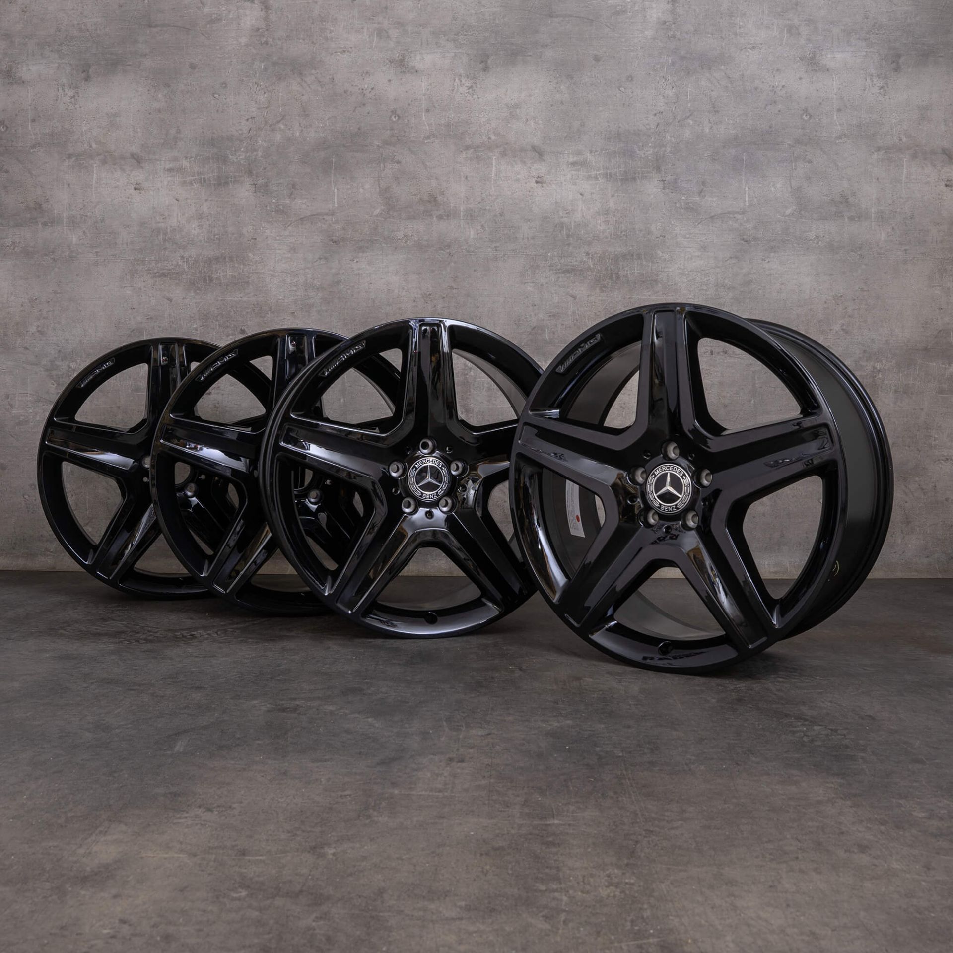 Original Mercedes Benz GLE & 43 AMG Felgen 20 Zoll W166 A1664012002 schwarz glanz