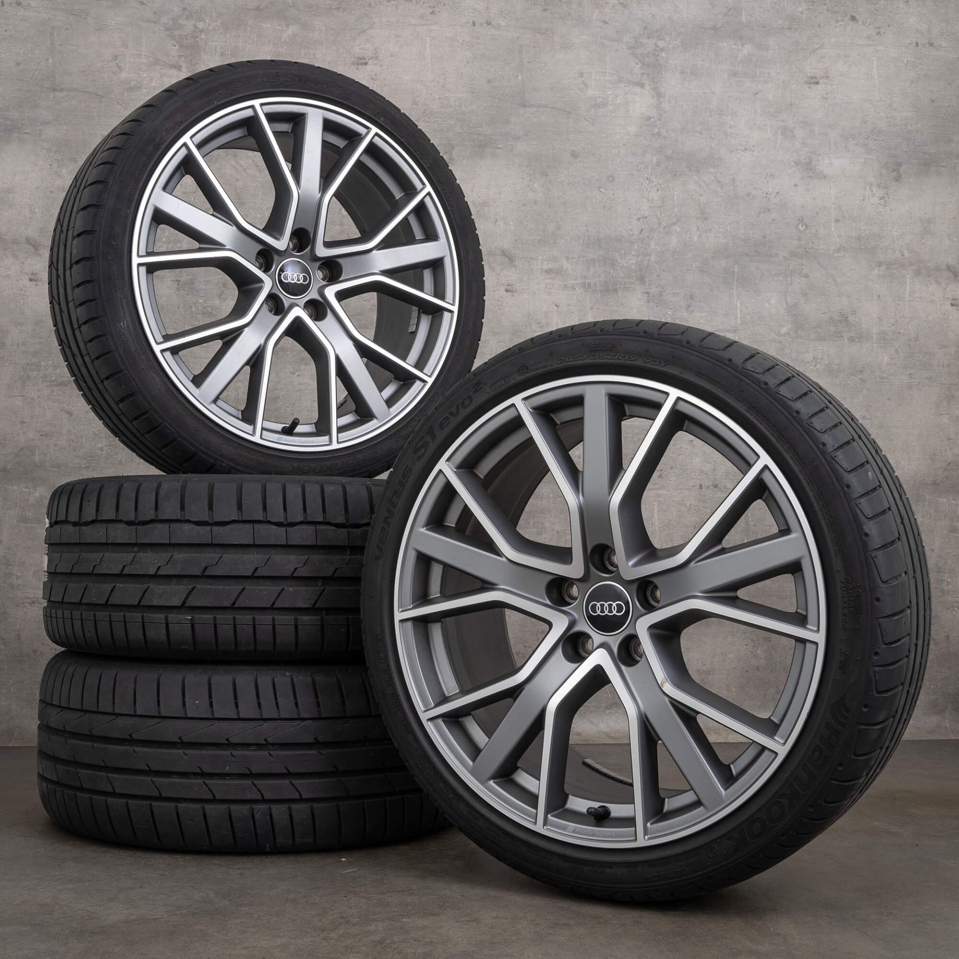 Audi A4 S4 B9 8W summer wheels 19 inch rims tires 8W0601025DH 6 mm