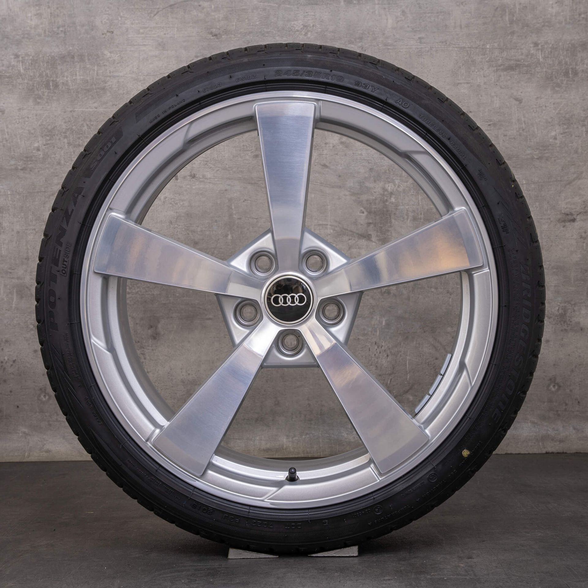 Original Audi TT TT S TT RS Felgen 19 Zoll 8S FV Sommerräder ...