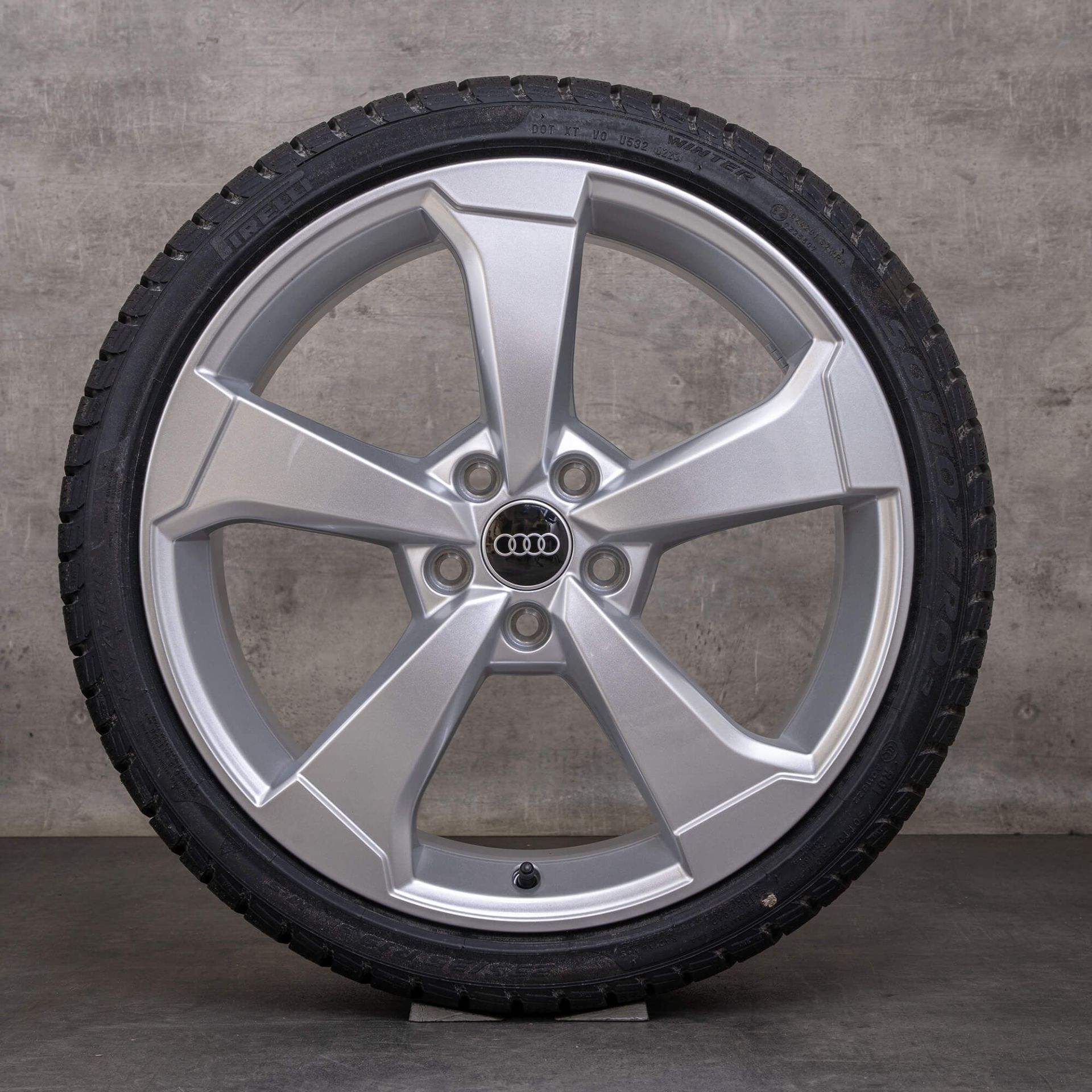 OEM Audi A3 S3 snow tire packages 19 inch 8V rims 8V0601025CE silver ...