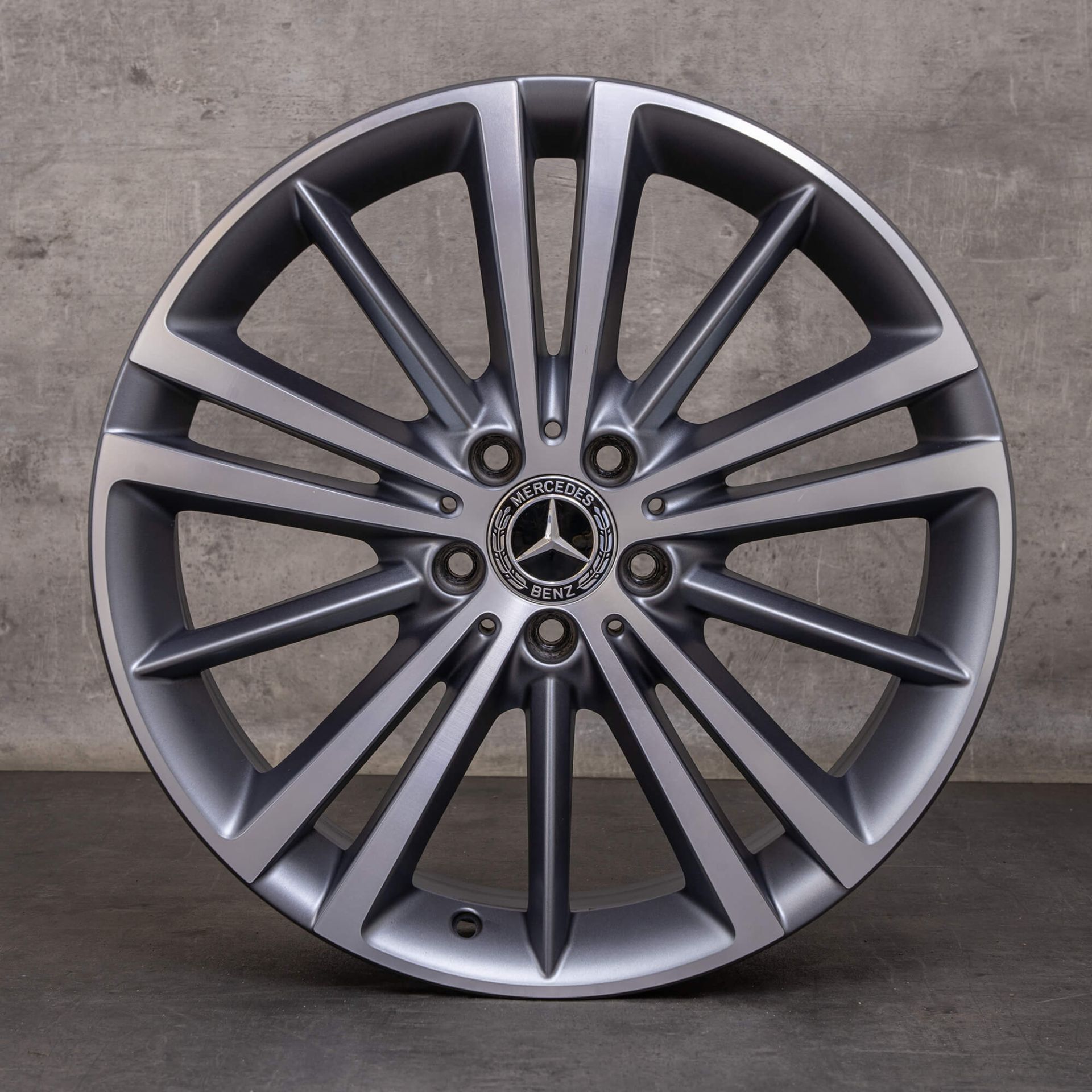 Original Mercedes Benz CLS fälgar / fälg 19 tum W257 C257 A2574010300 ...